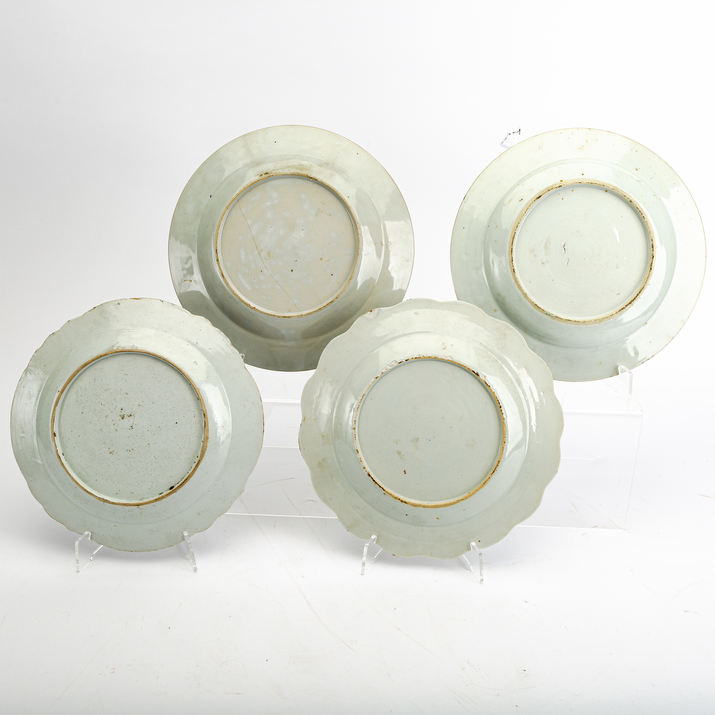 A set of four Chinese dinner plates, Qing dynasty, Qianlong (1736-95 ...