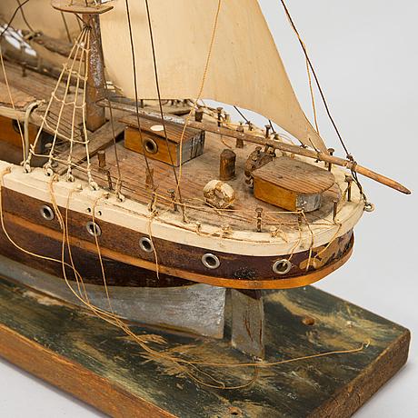 Model ship, four-masted barque "Pamir", early 20th century. - Bukowskis
