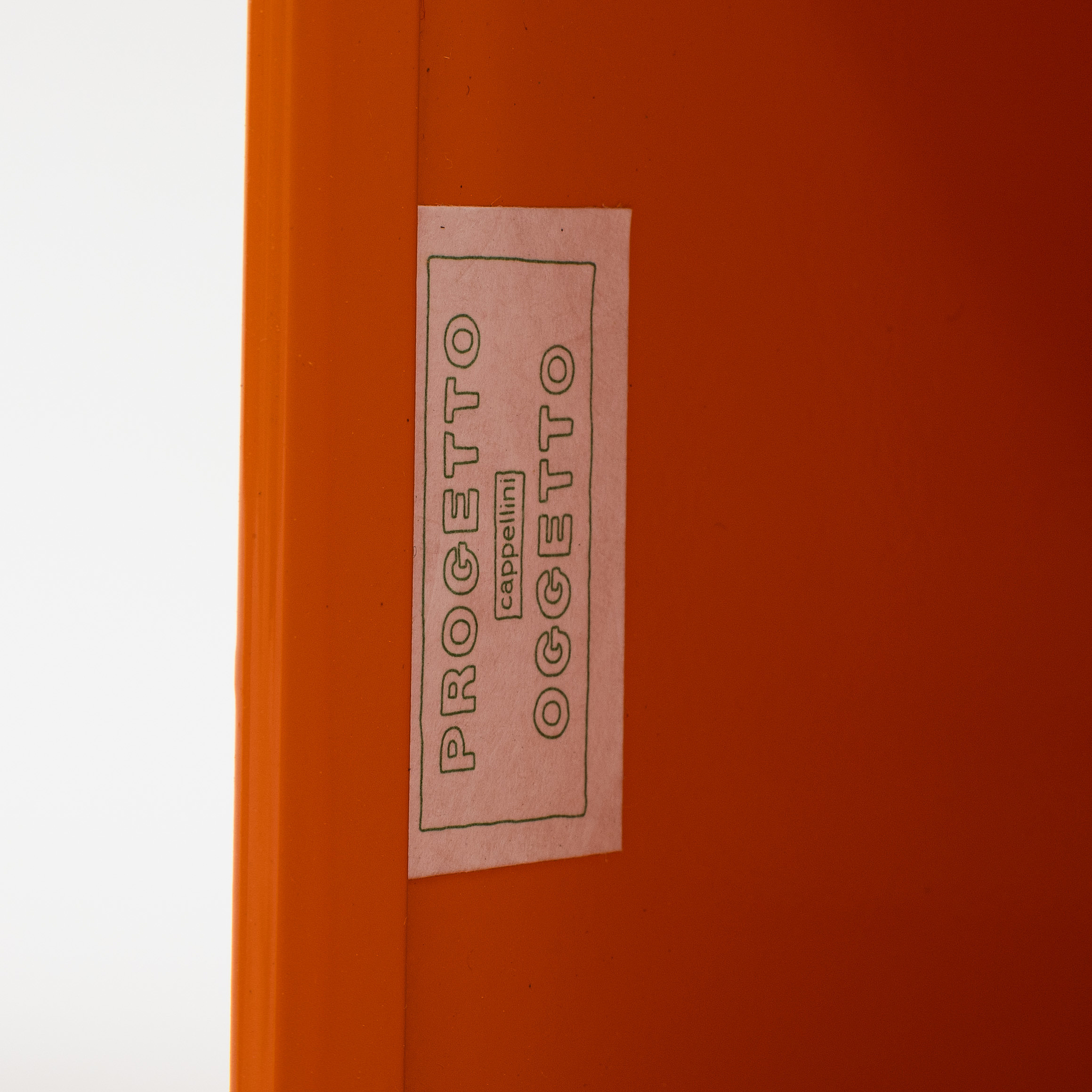 Thomas Eriksson, skåp, "Cross", Progetto Oggetto, Cappelini, Italien ...