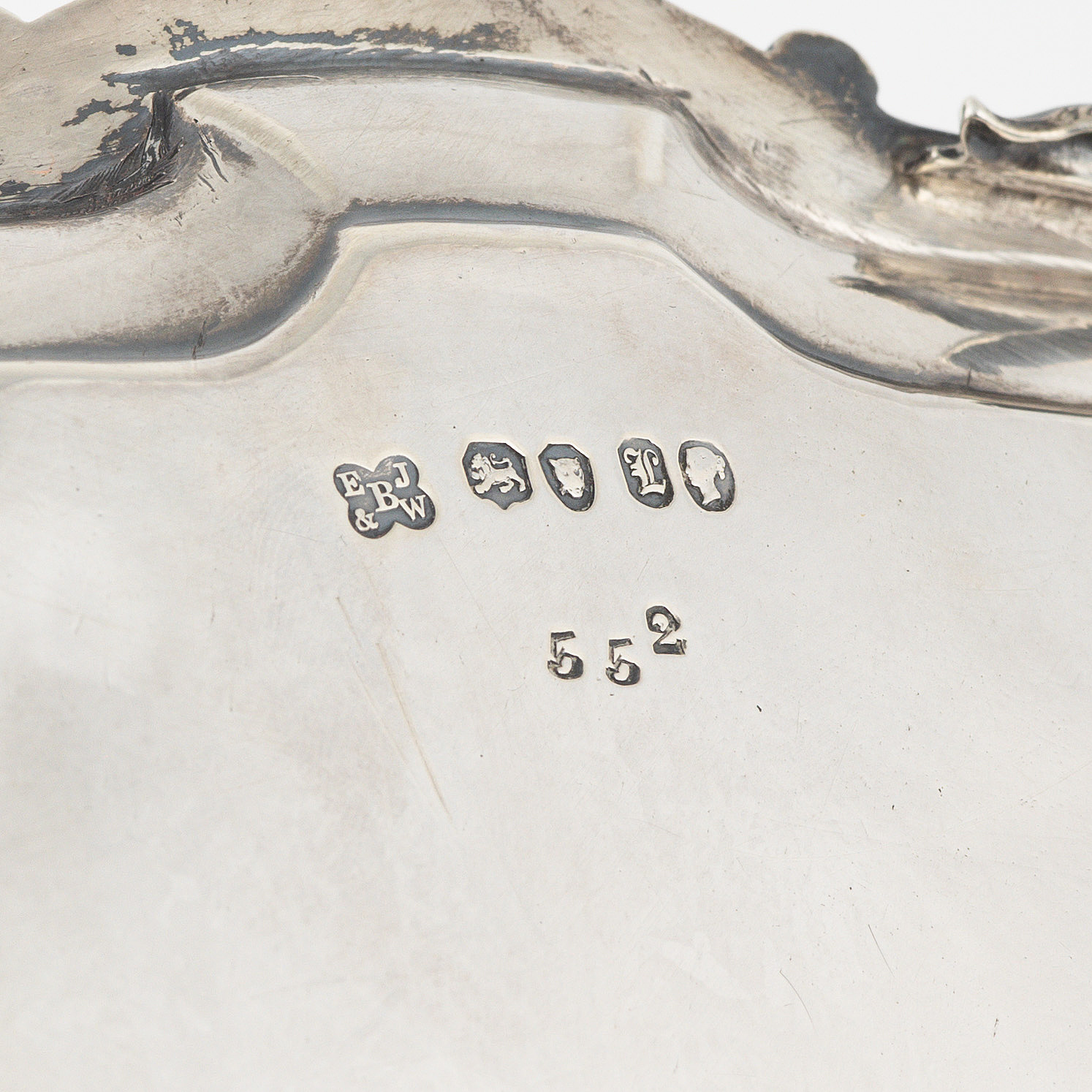 Edward, John & William Barnard, a silver salver, London, 1846. - Bukowskis