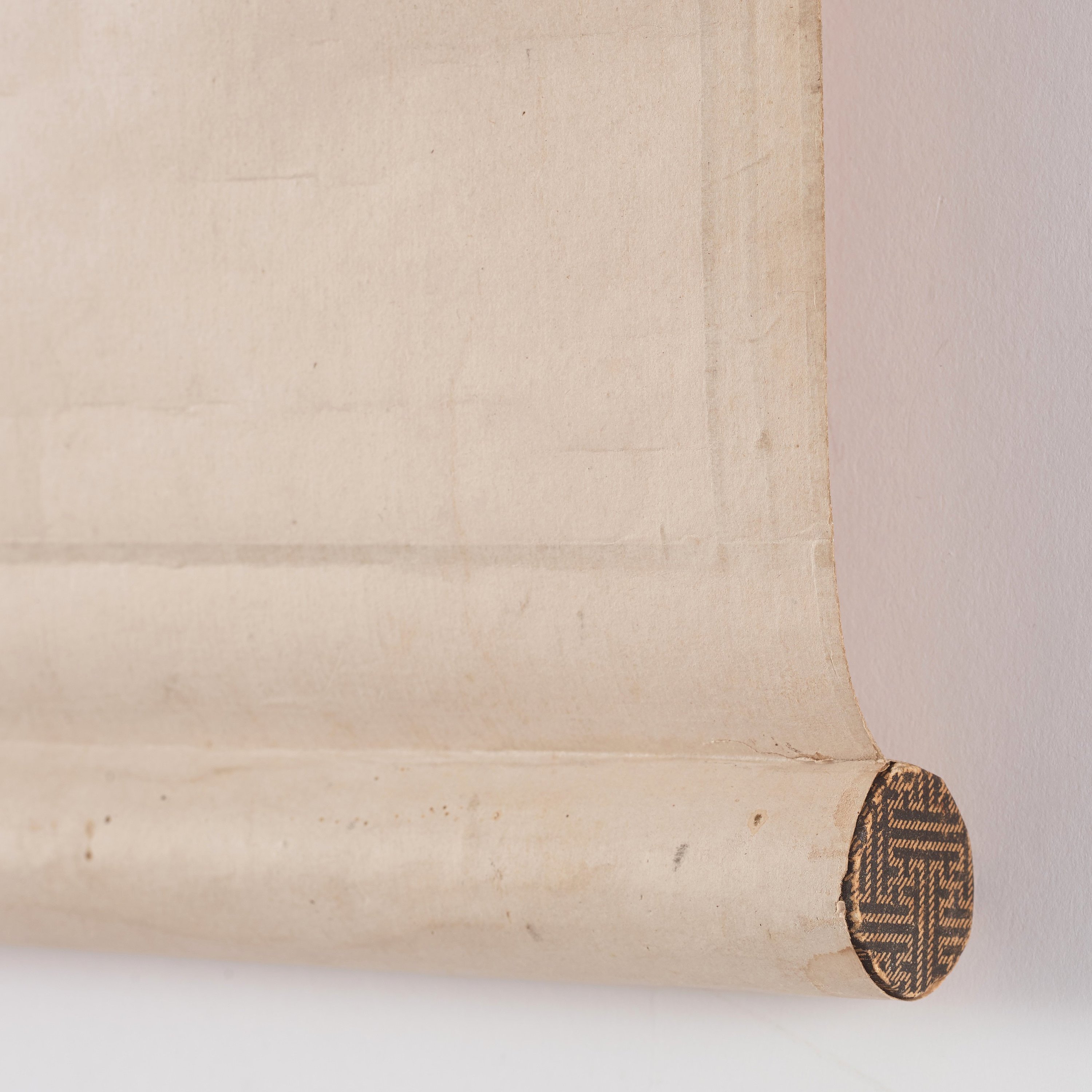 A scroll painting, late Qing dynasty. Signed. - Bukowskis