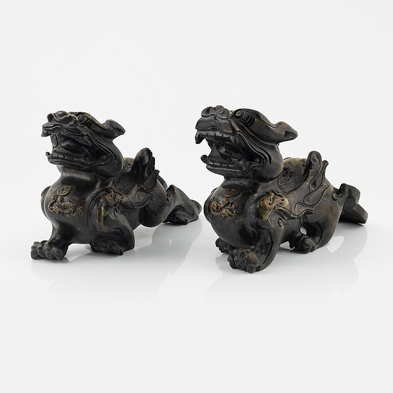 A pair of Chinese stone sculptures of mythical creatures, 20th Century ...