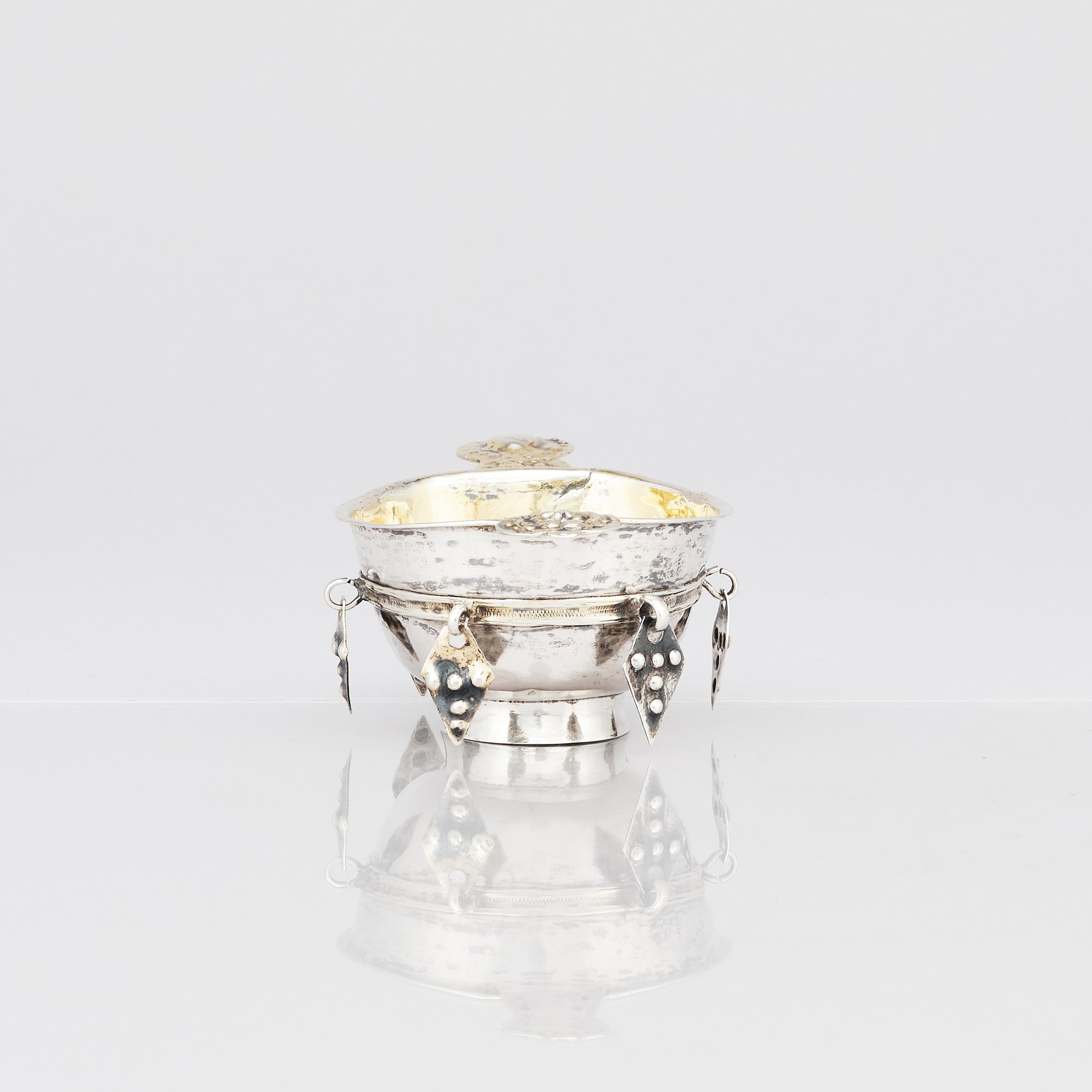 Johan Westerberg, kåsa/skrammelkåsa, delvis förgyllt silver, (1807-1829 ...