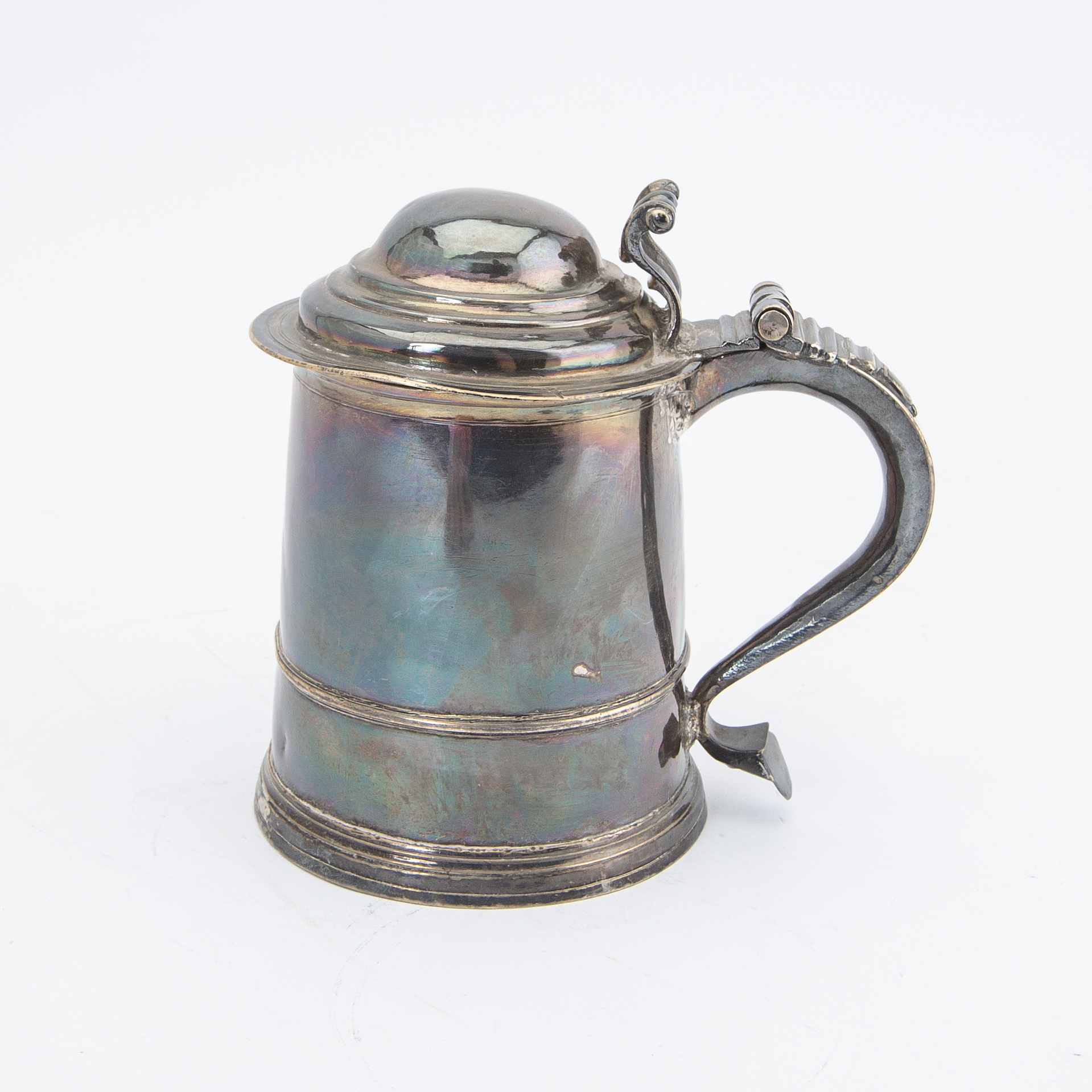 An English 18th century silver tankard. - Bukowskis