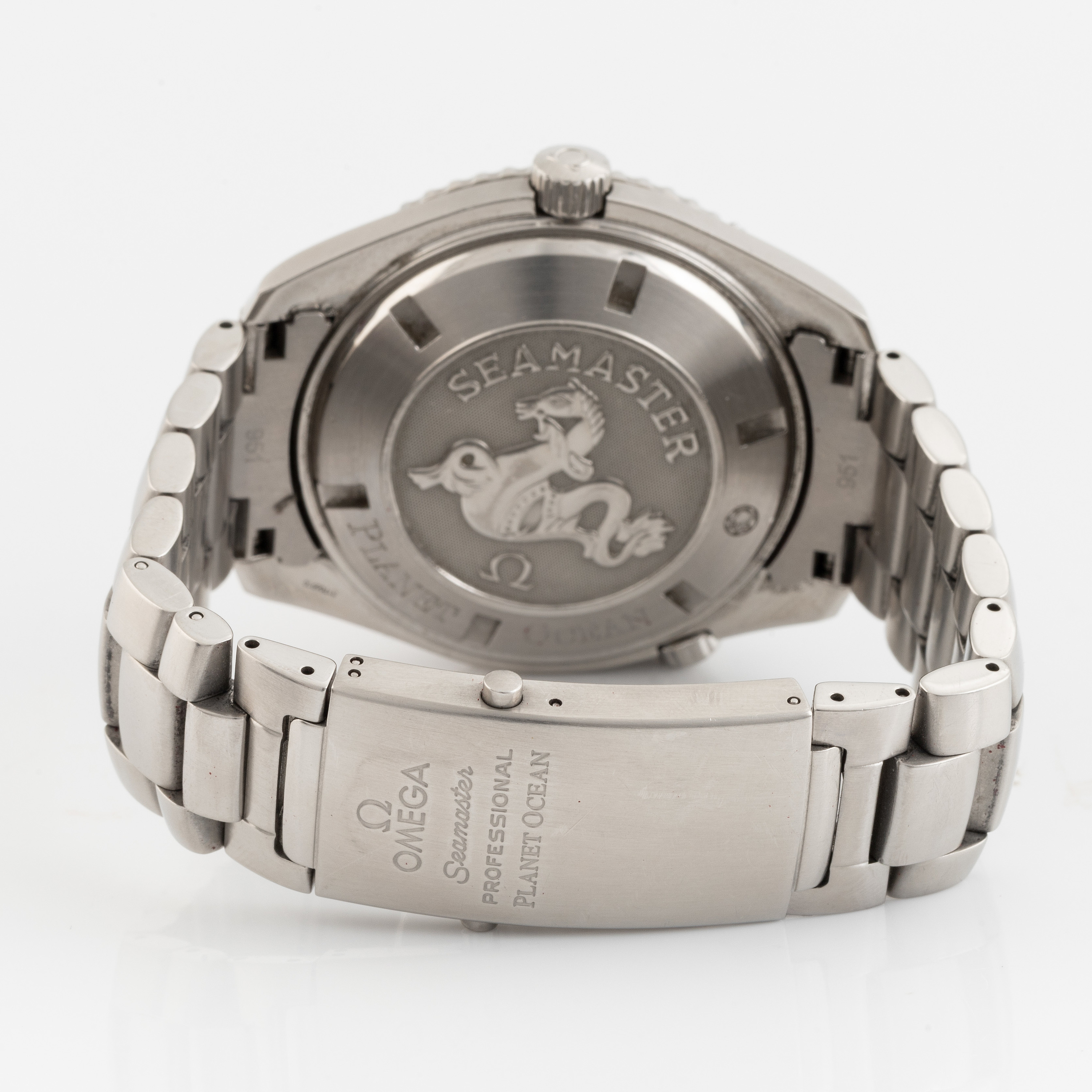 Omega, Seamaster, Planet Ocean 600 M, wristwatch, 45,5 mm. - Bukowskis