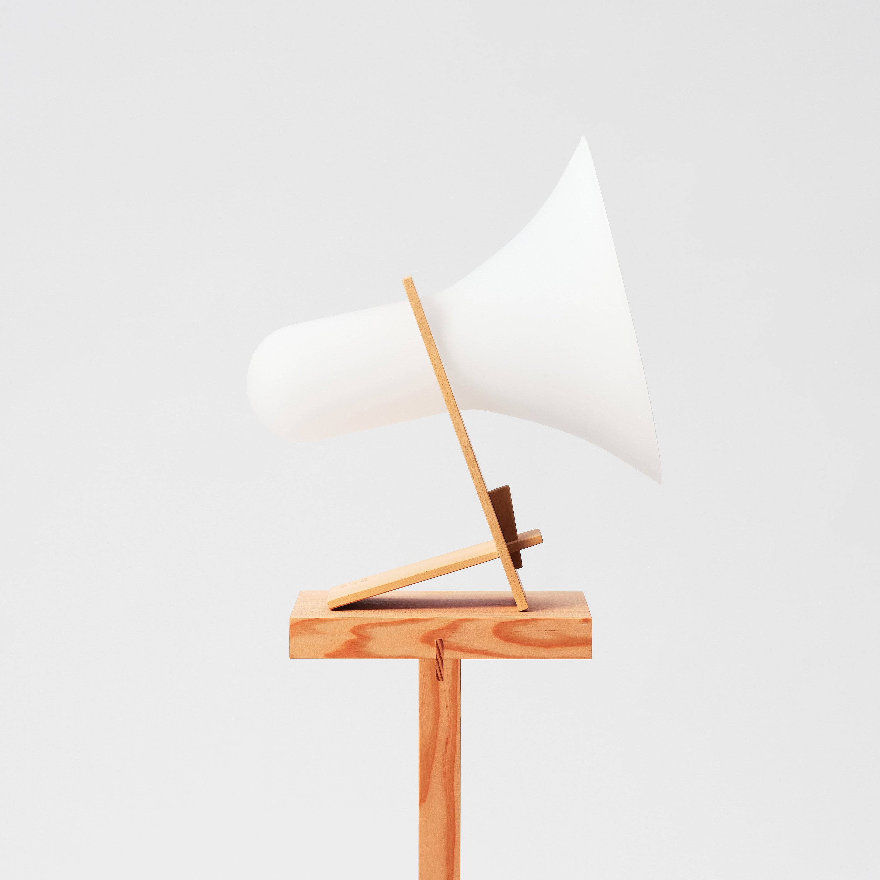 Normal Object Factory, "Speaker", smartphone speaker, 2022. - Bukowskis