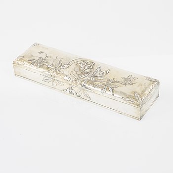 An early 20th century silver plated box, Art Nouveau, Orivit ...