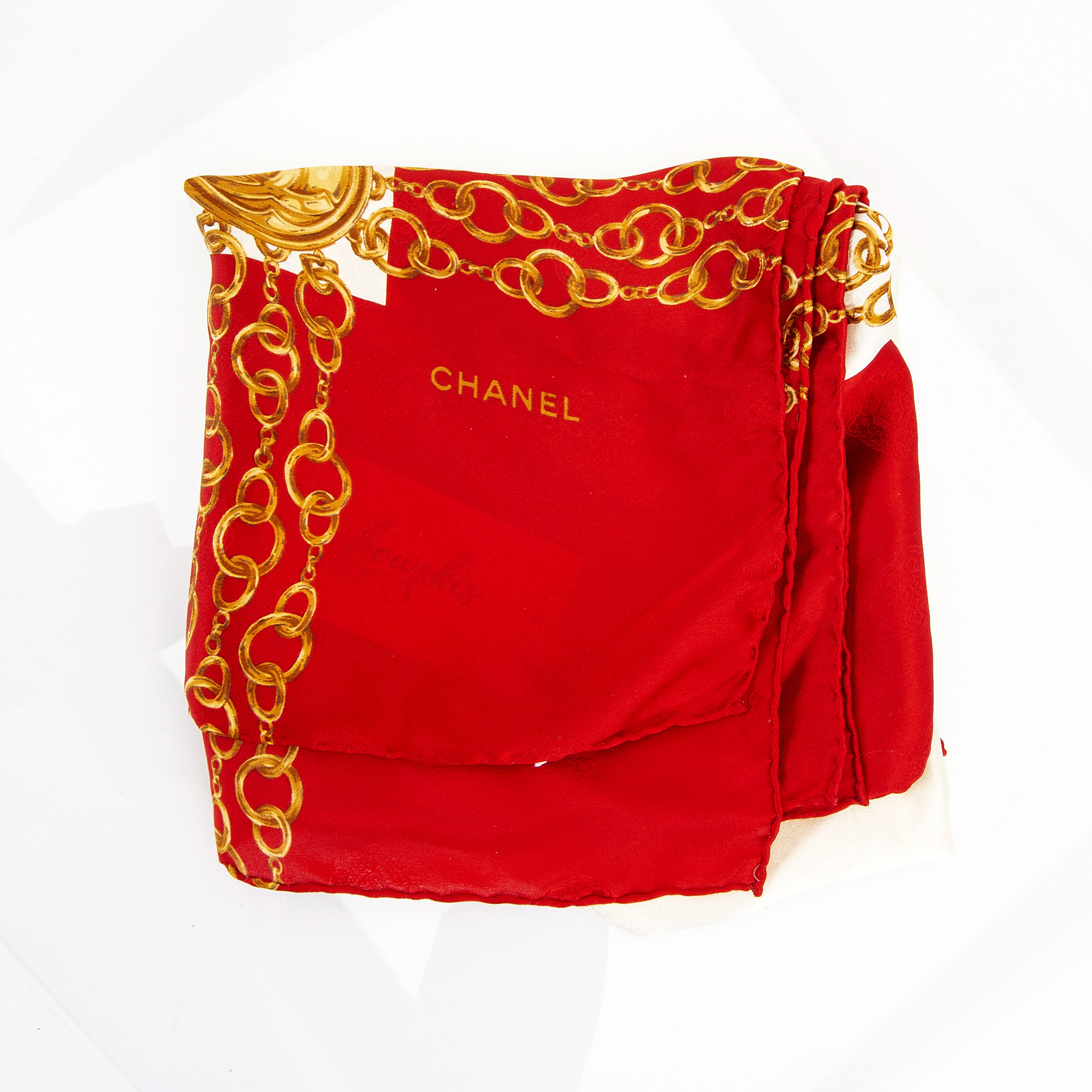 Chanel scarf. - Bukowskis