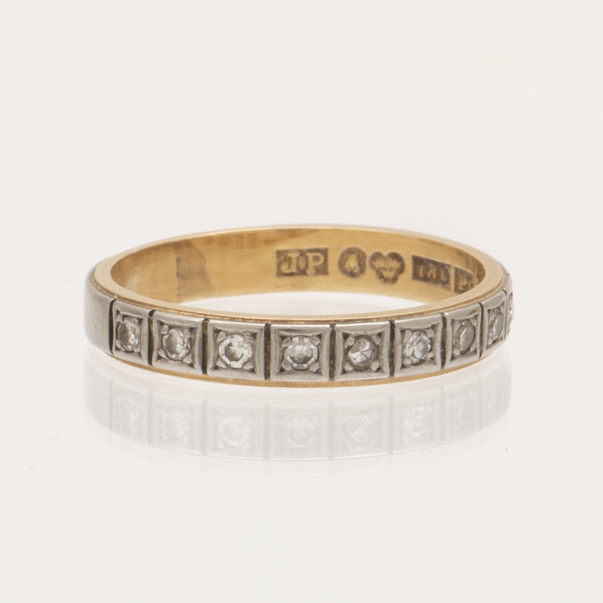 Ring 18K vitt och rött samt enkelslipade diamanter, Petterssons Eftr ...