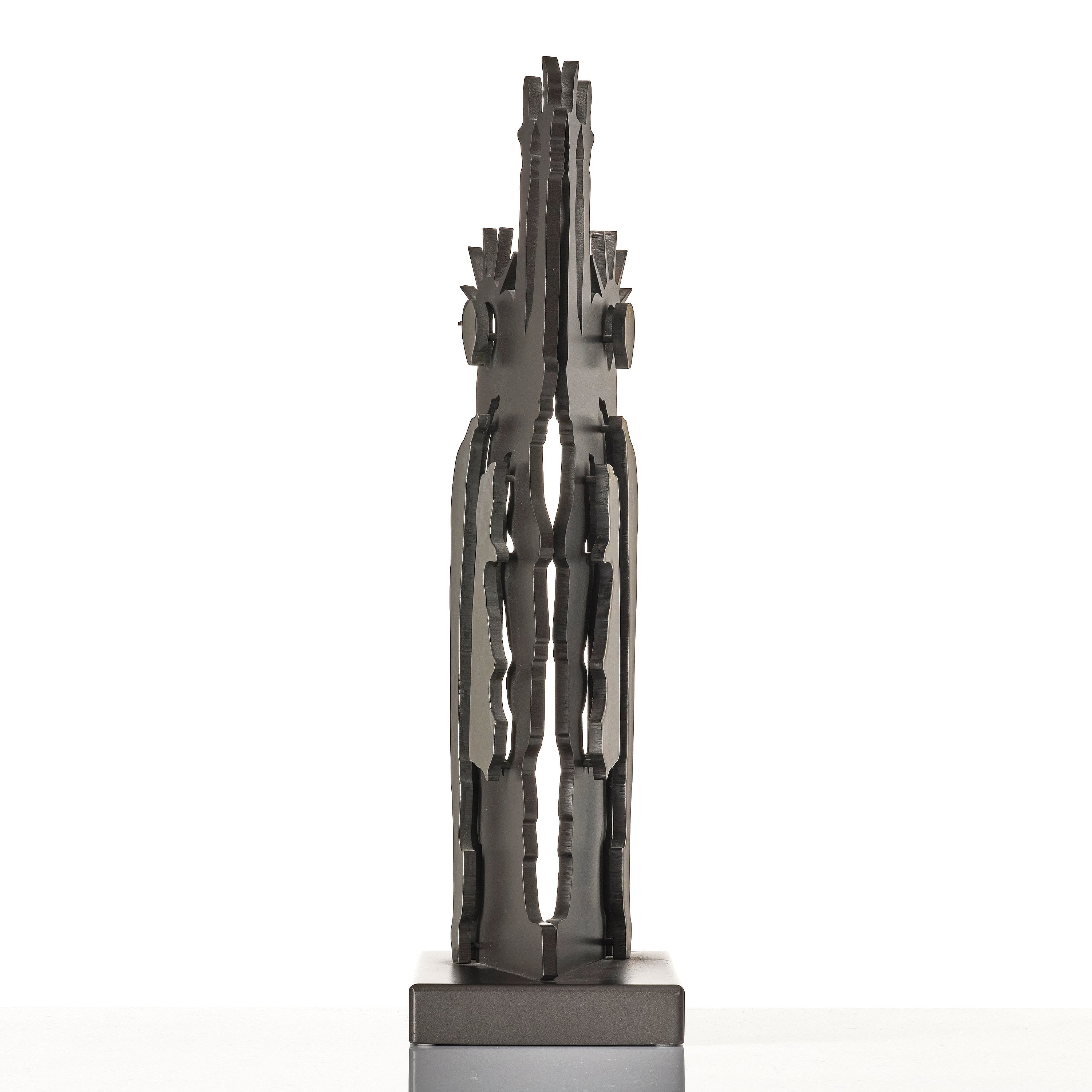 Arman (Armand Pierre Fernandez), "La Phantome de la Liberté". - Bukowskis