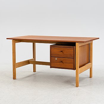 An oak and teak writing desk by Hans J Wegner for Getama, 1960s/70s ...