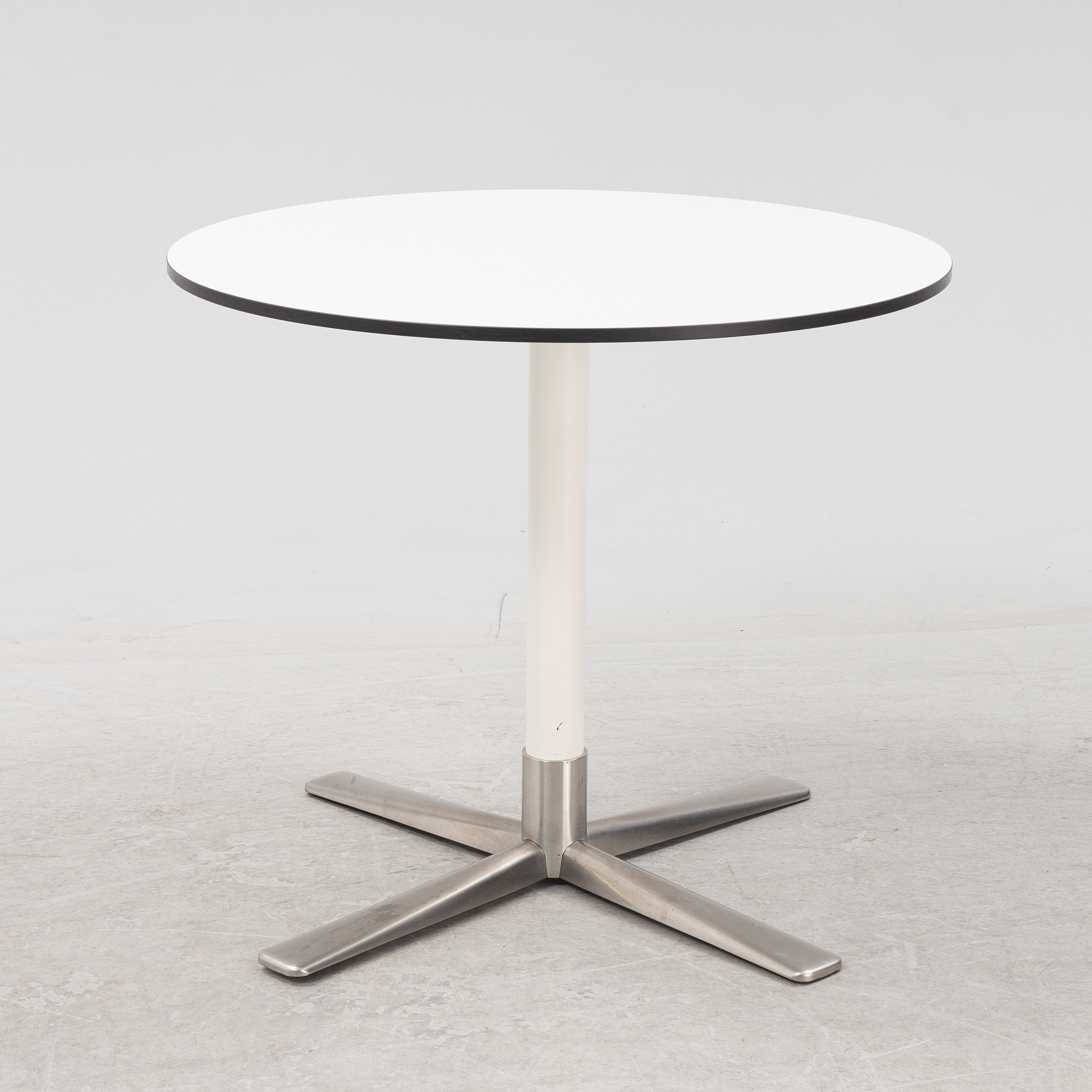 Åke Axelsson, a 'Rotor' Coffee Table, Gärsnäs 2010. - Bukowskis