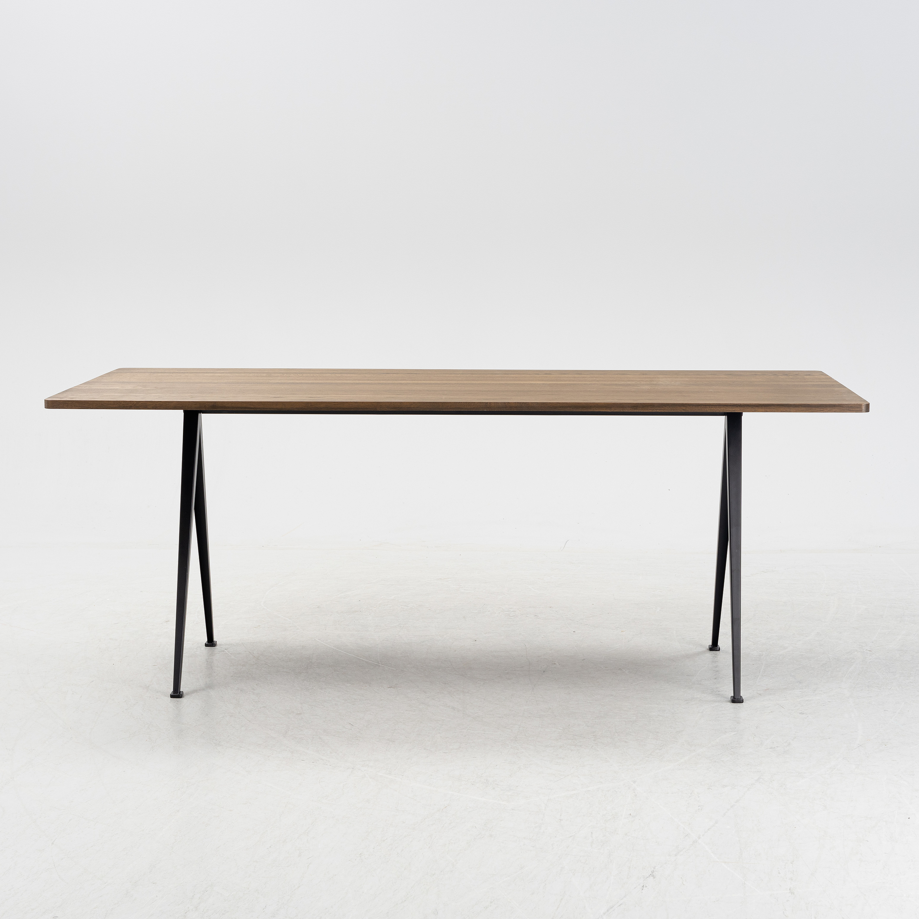 Friso Kramer, a 'Pyramid 02' dining table, HAY, Denmark. - Bukowskis