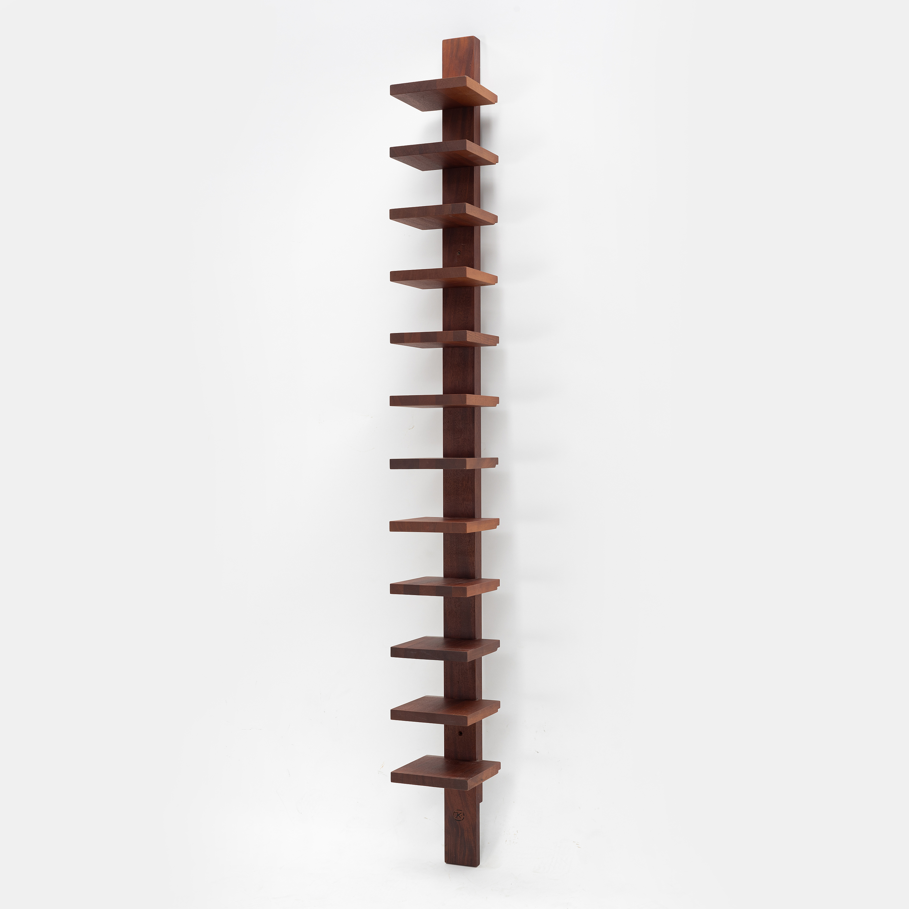 John Kandell, bokhylla, "Pilaster", Källemo. - Bukowskis