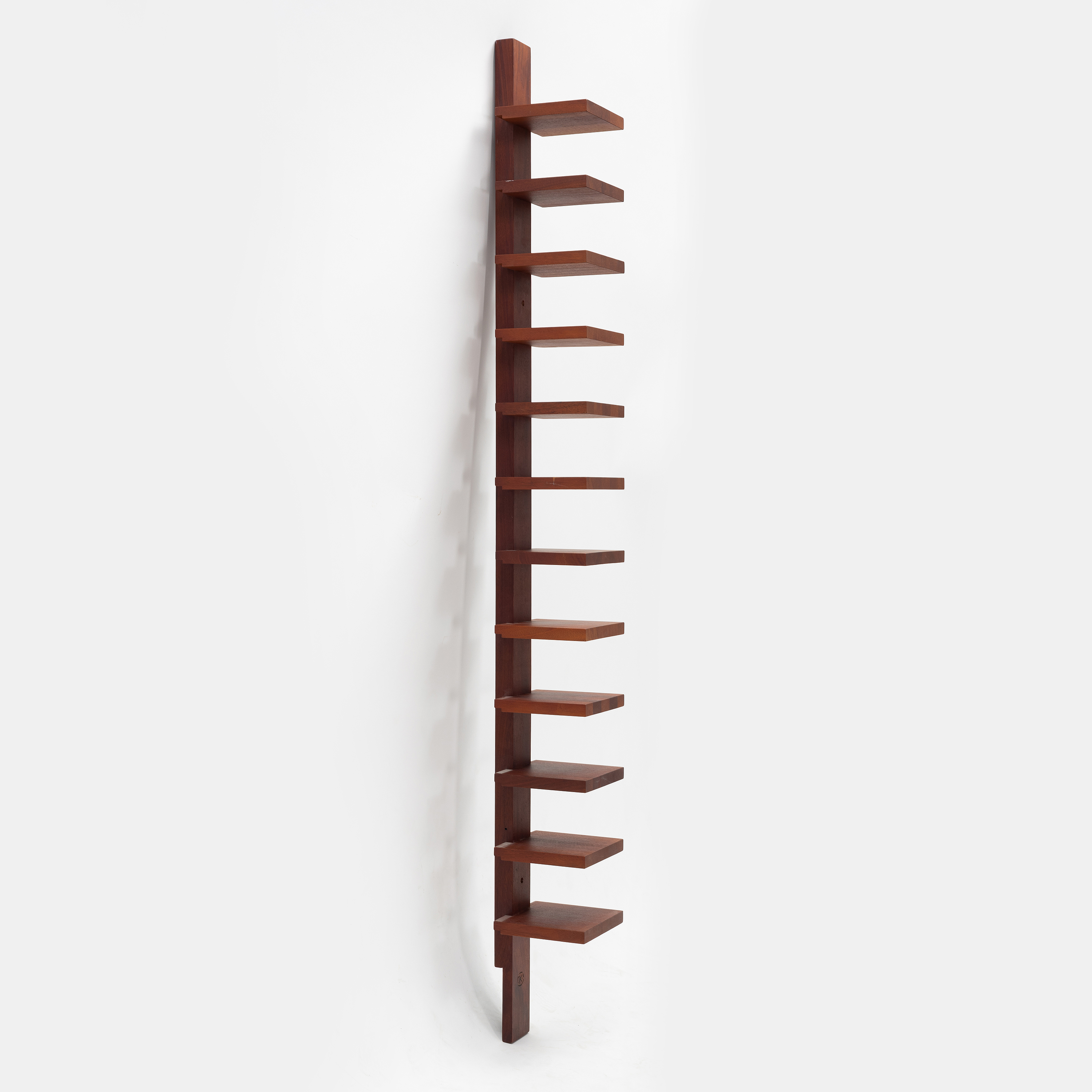 John Kandell, bokhylla, "Pilaster", Källemo. - Bukowskis