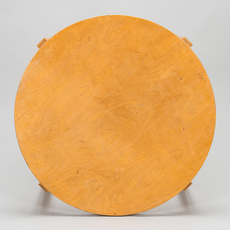 Alvar Aalto, 1940s '73' table and four '69' chairs for O.Y. Huonekalu ...