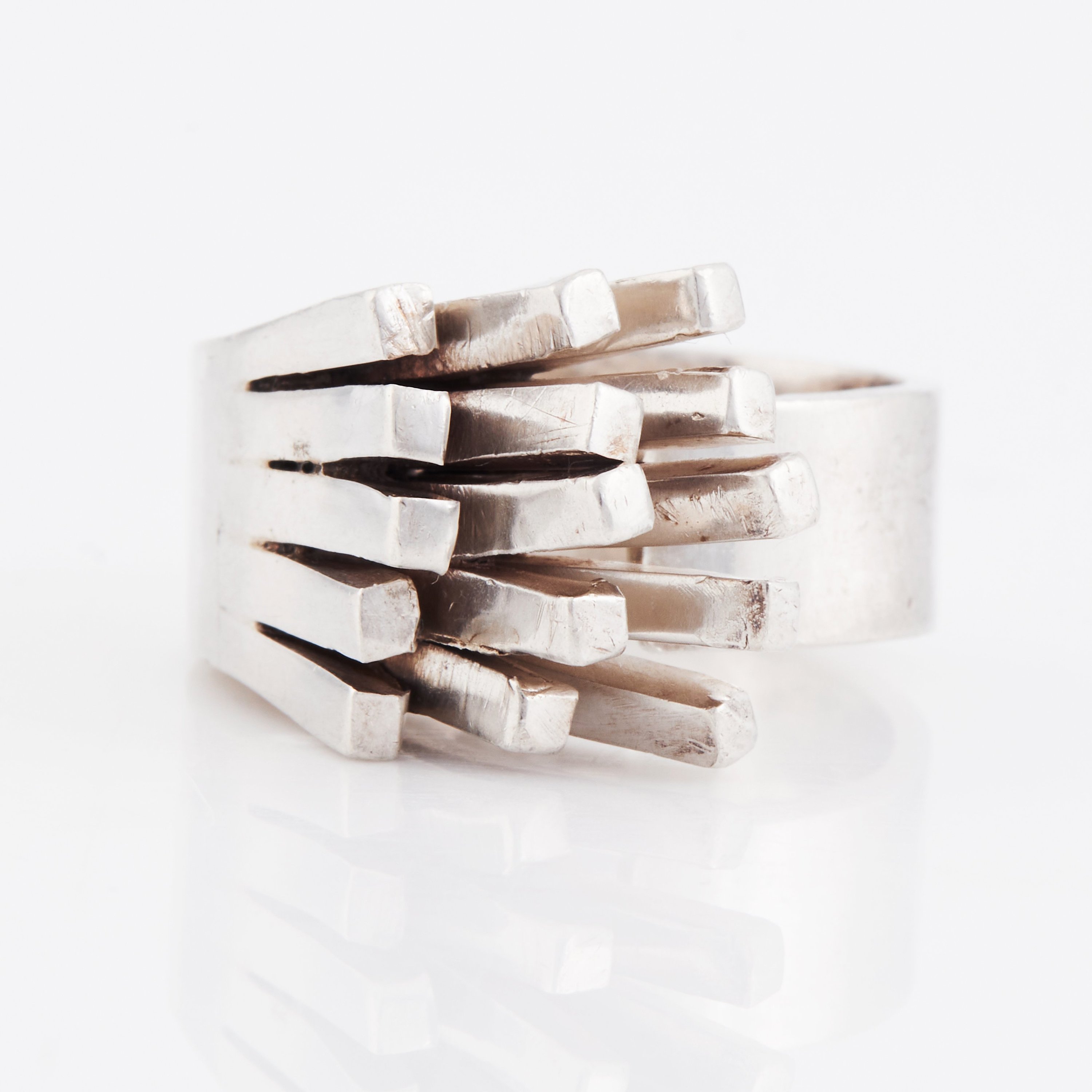 Rey Urban, ring sterlingsilver, Stockholm 1979. - Bukowskis