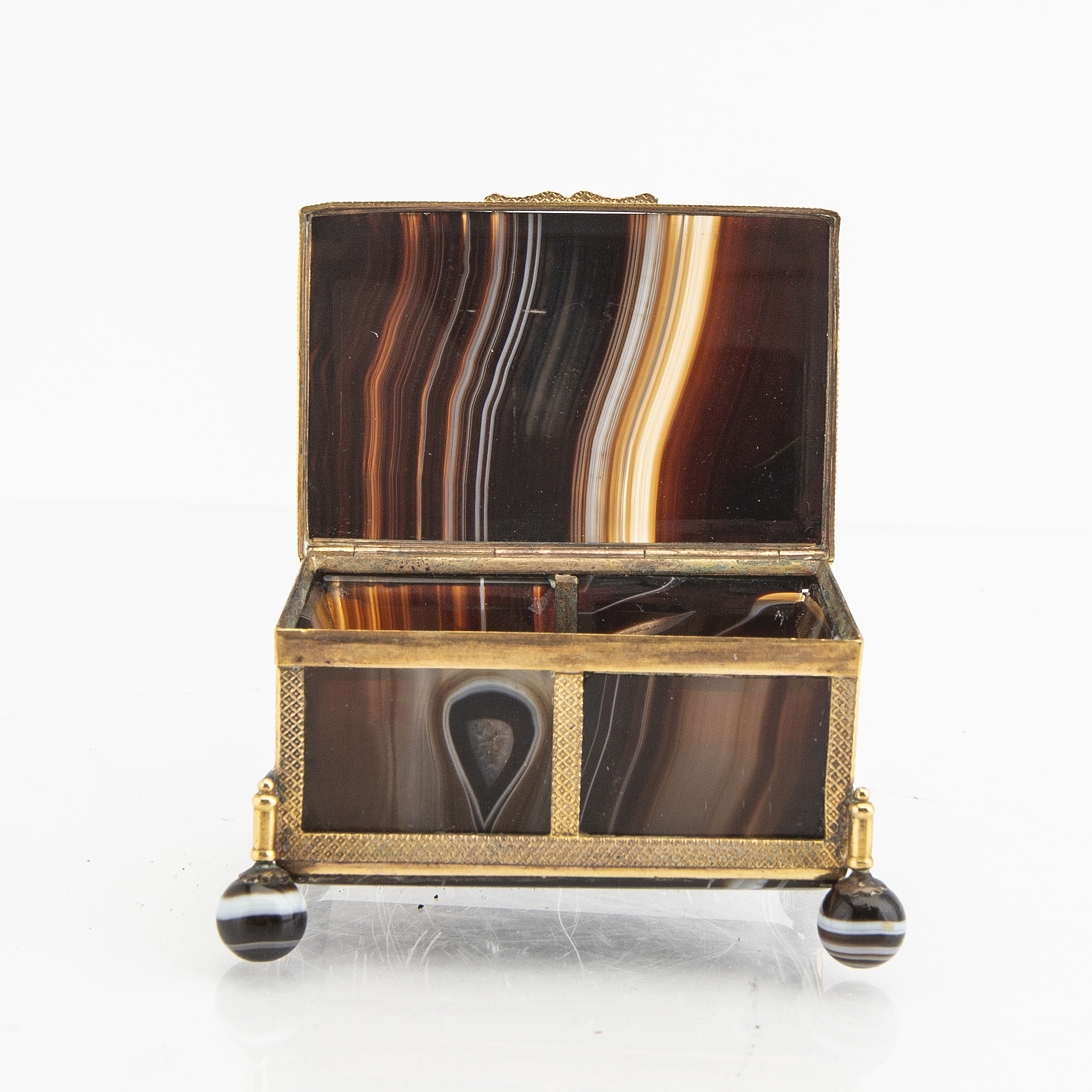 An early 20th century agate box. - Bukowskis