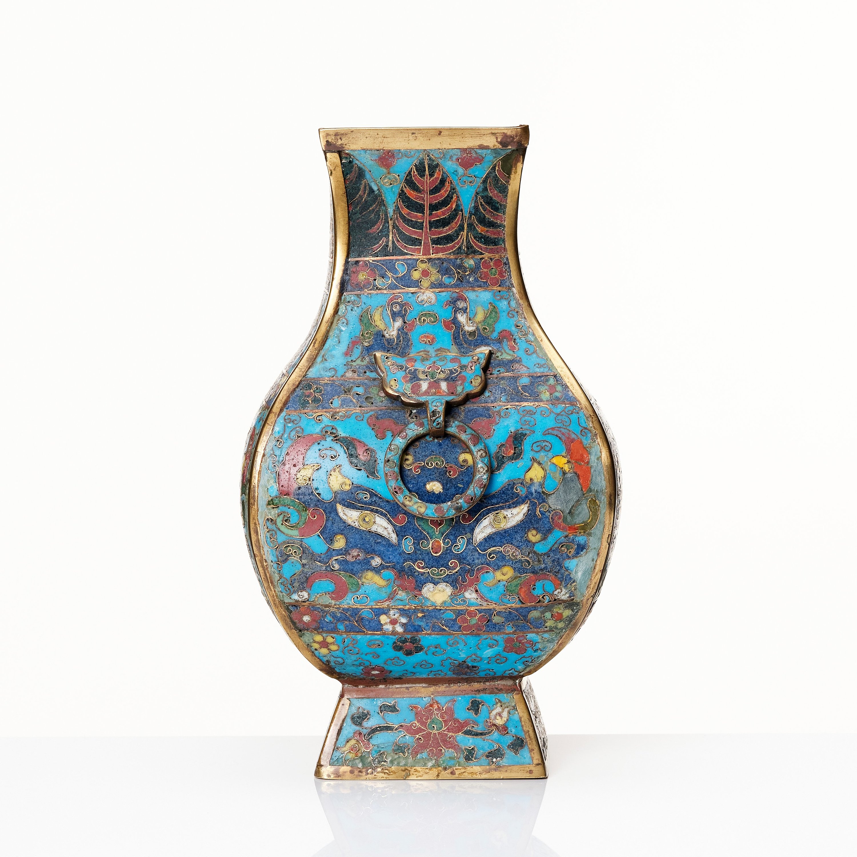 A hu shaped cloisonné vase, late Mingdynasty/early Qingdynasty, 17th ...