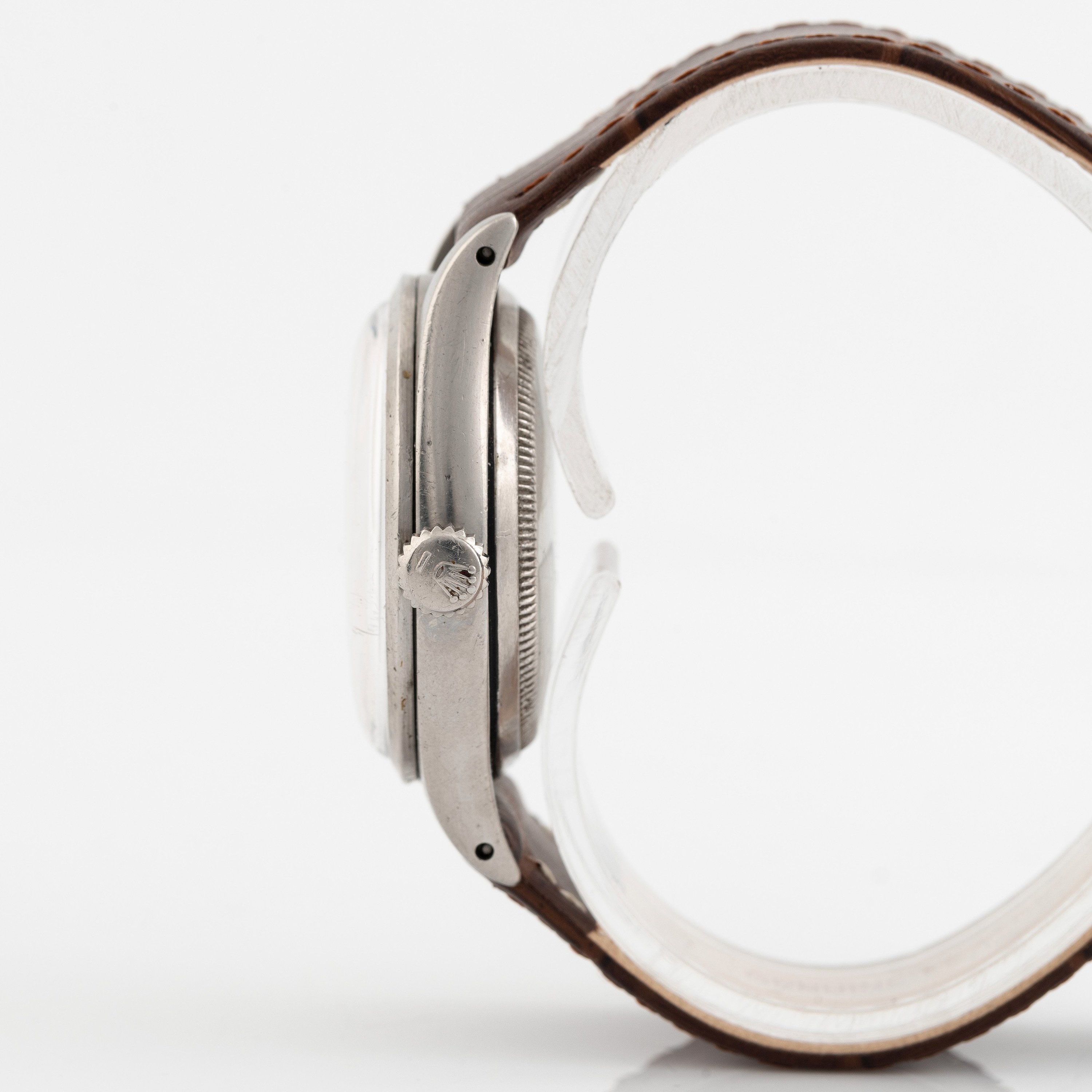 Rolex, "Pre Explorer", "Ovettone", "Honeycomb Dial", ca 1954. - Bukowskis