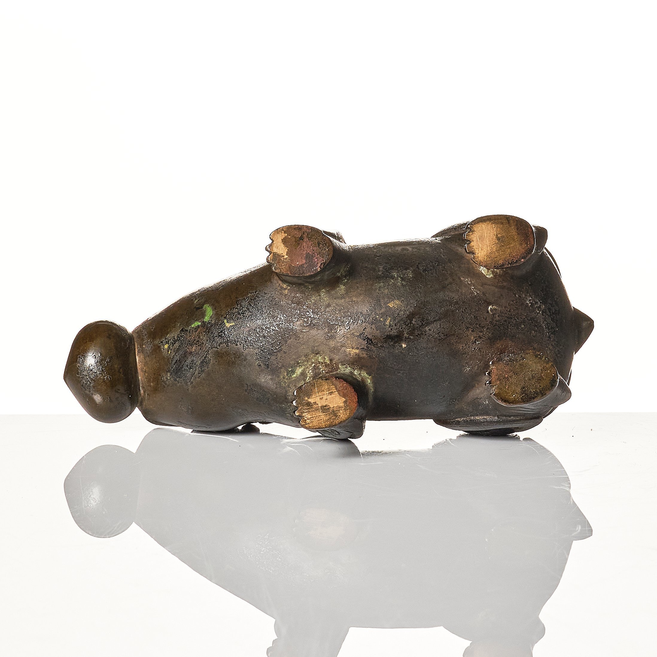 A bronze vessel in the shape of a mythical creature, late Ming dynasty ...