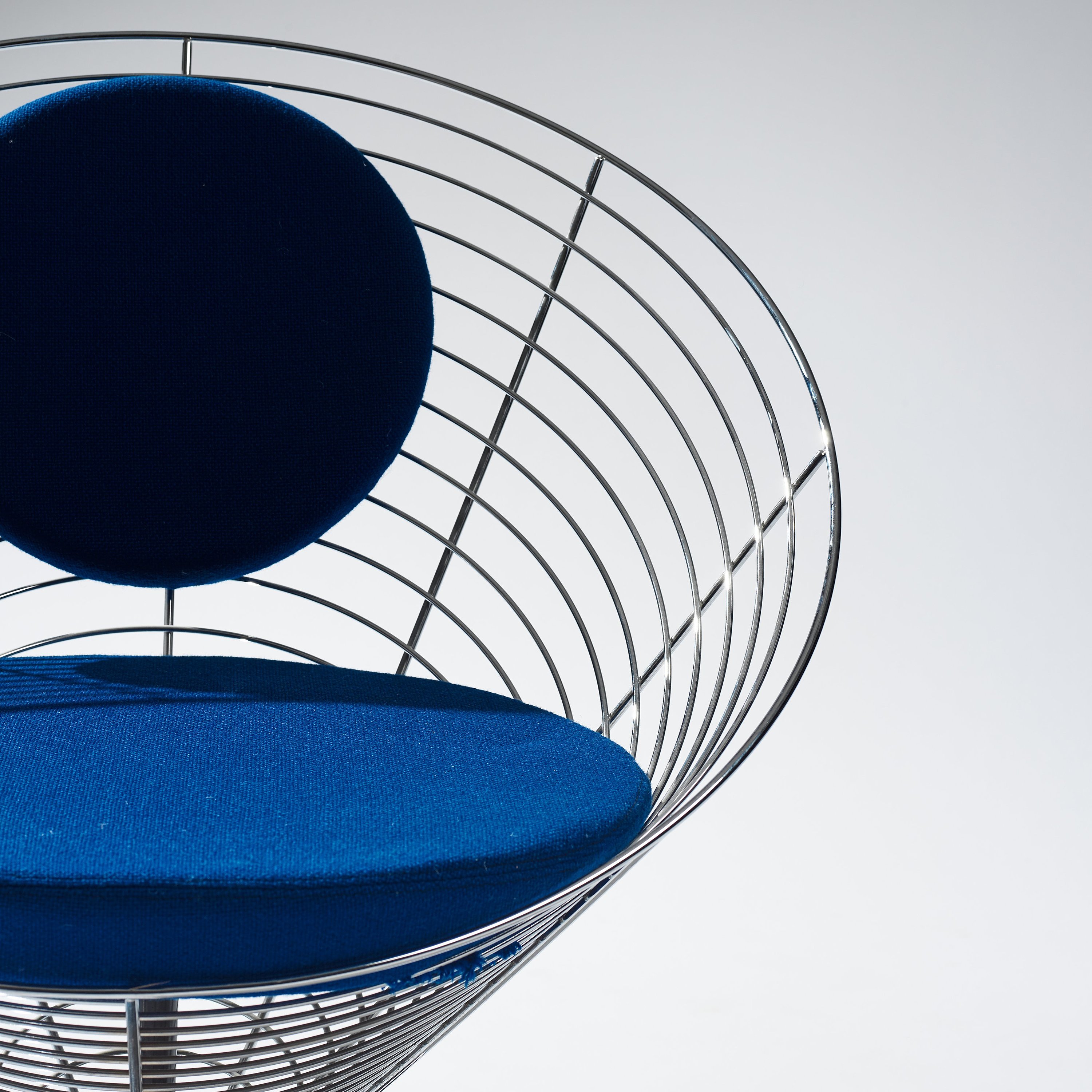 Verner Panton, fåtöljer ett par, "Wire Cone Chair", Fritz Hansen ...