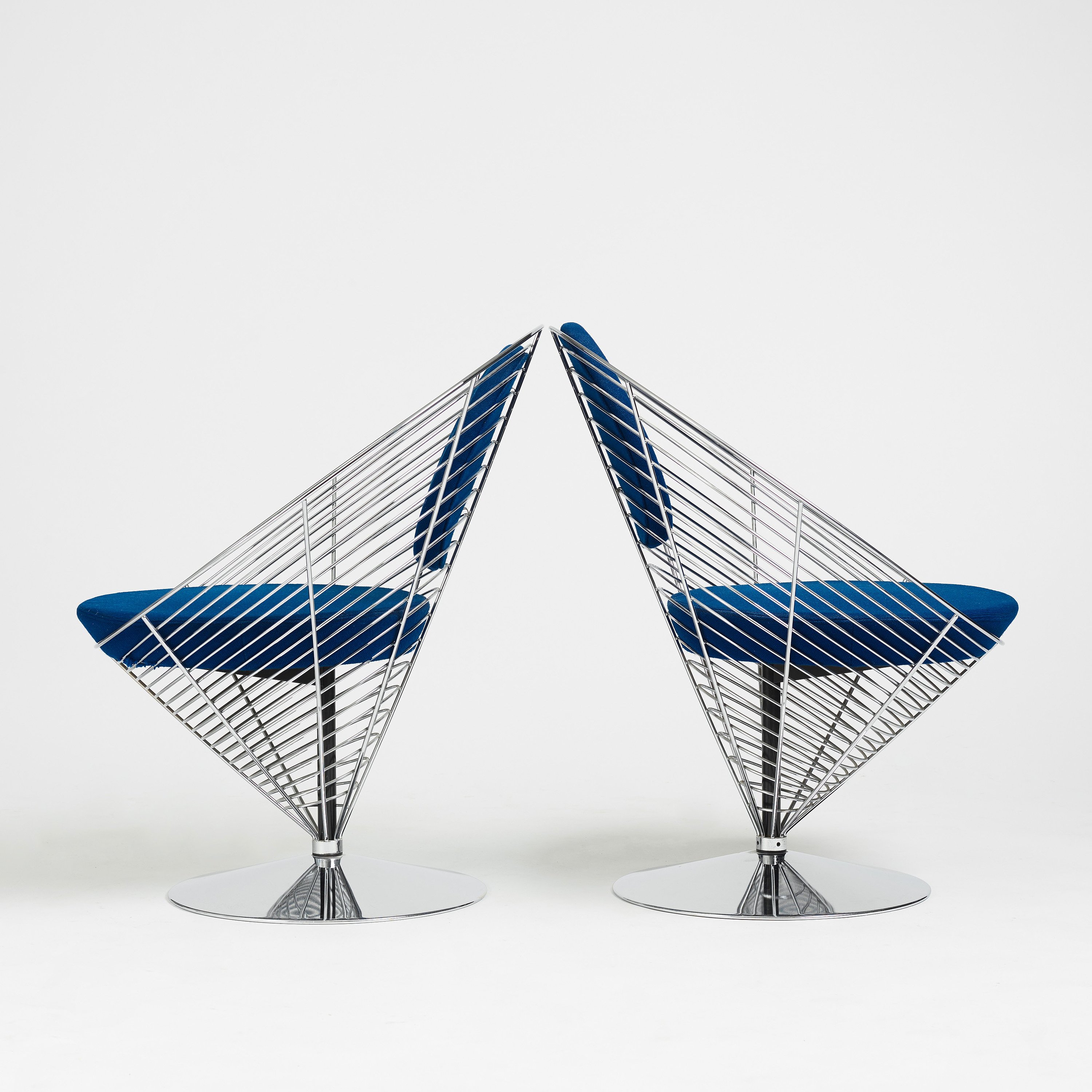 Verner Panton, fåtöljer ett par, "Wire Cone Chair", Fritz Hansen ...