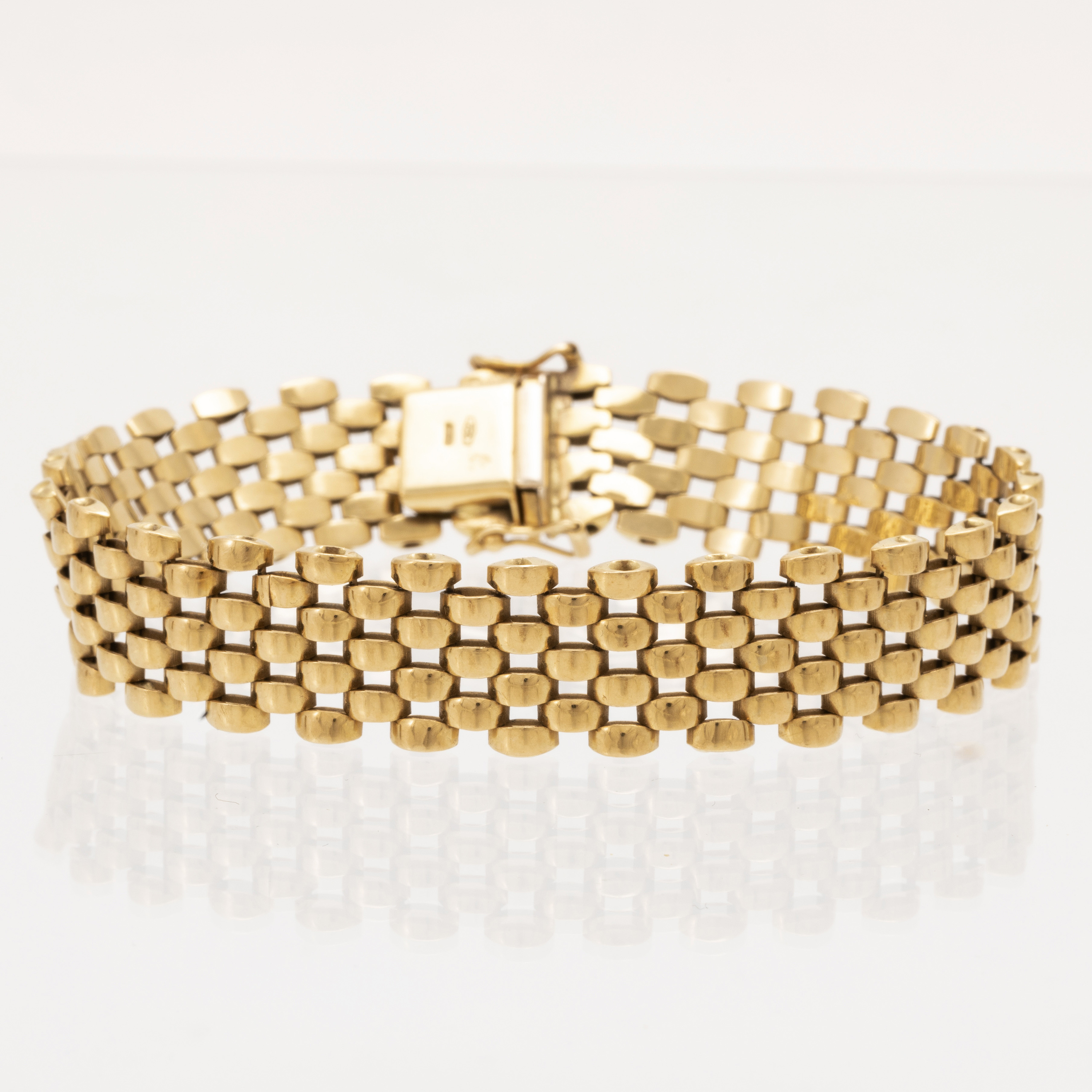 Armband 18K guld. - Bukowskis