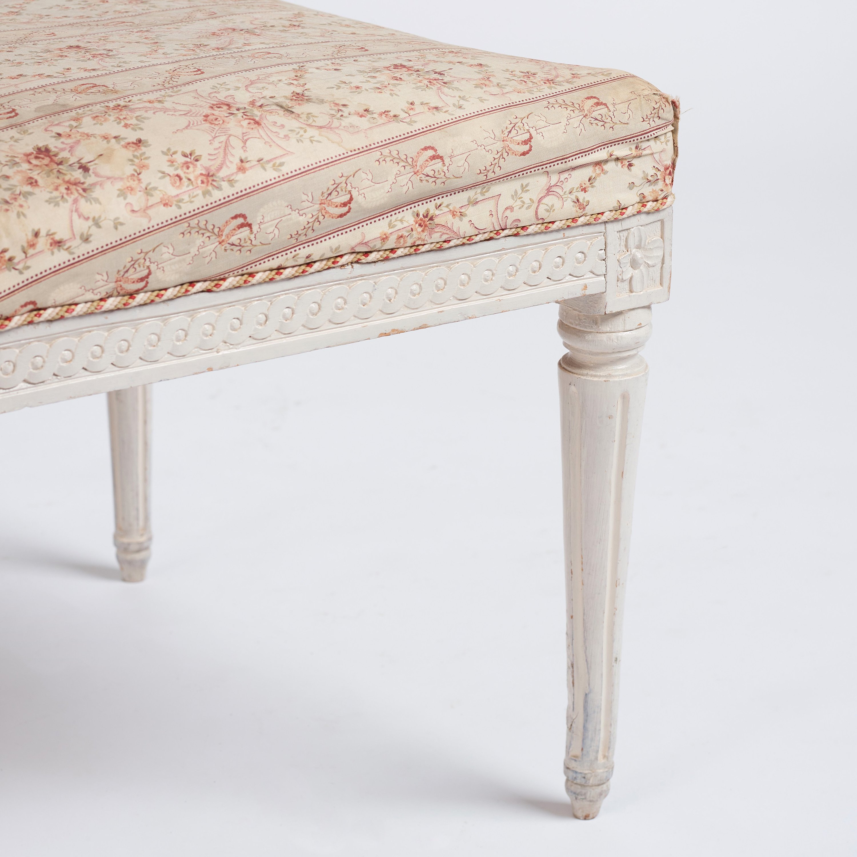 Stolar, ett par, av Johan Lindgren (mästare i Stockholm 1770-1800 ...