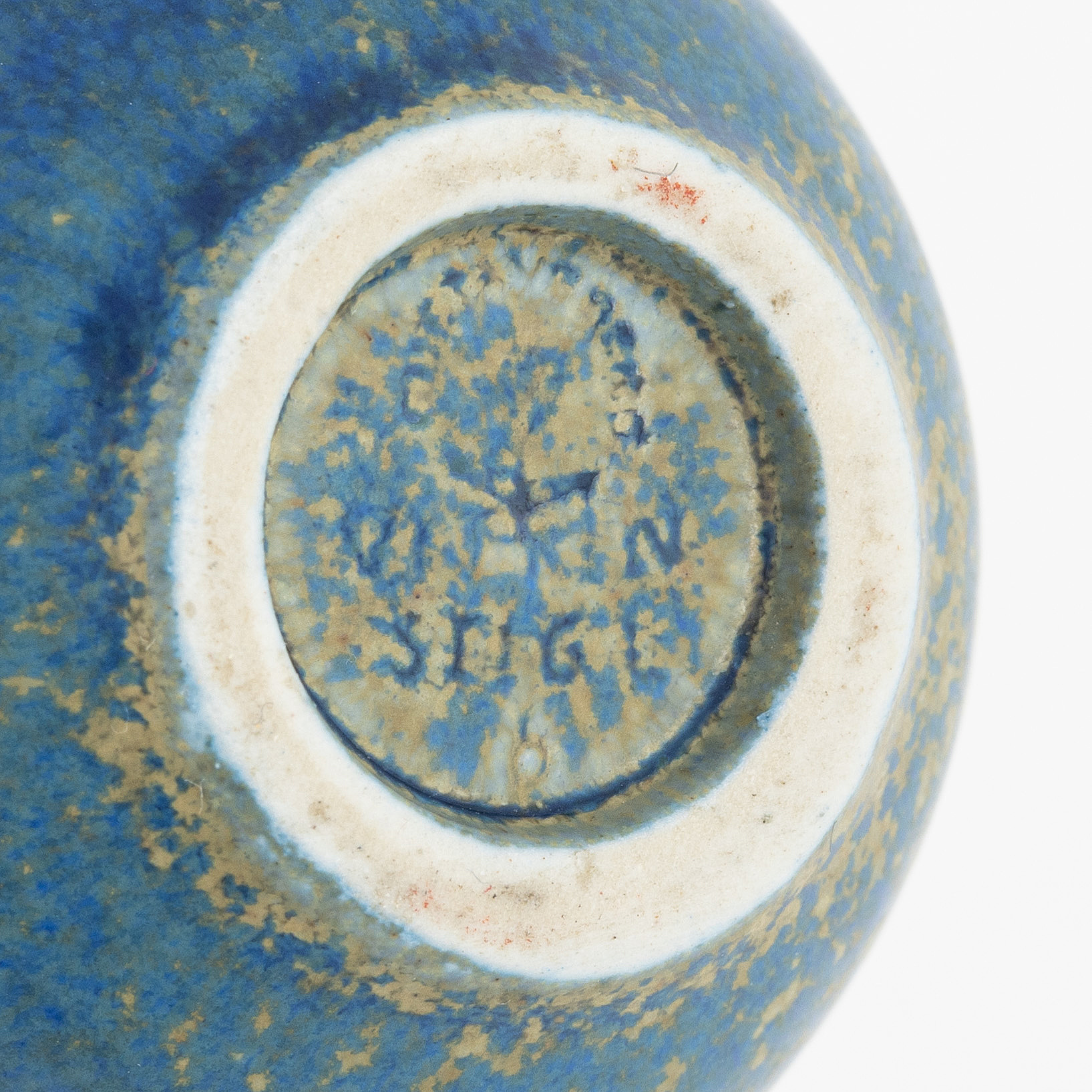 Stig Lindberg, a stonewear vase and a faiance dish and vase ...