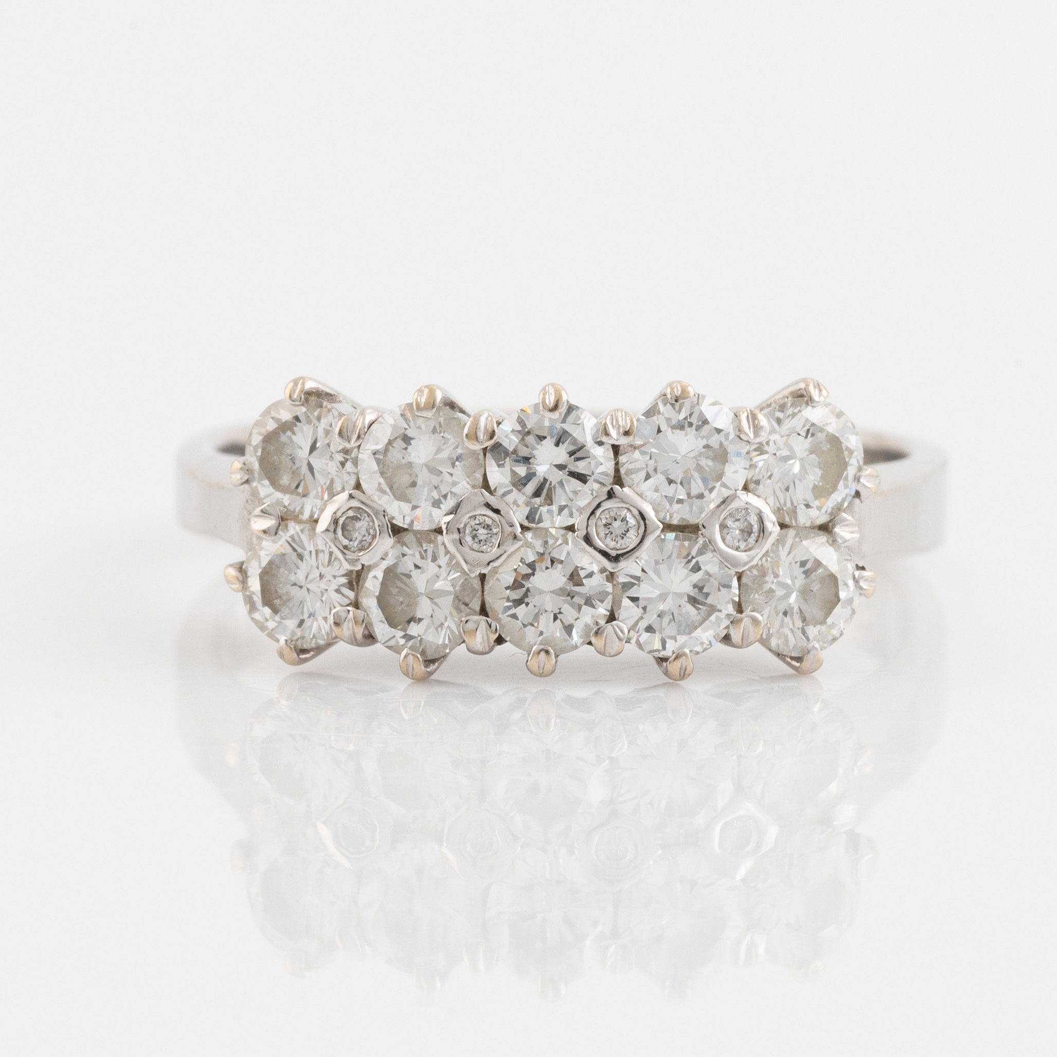 Brilliant cut diamond ring. - Bukowskis