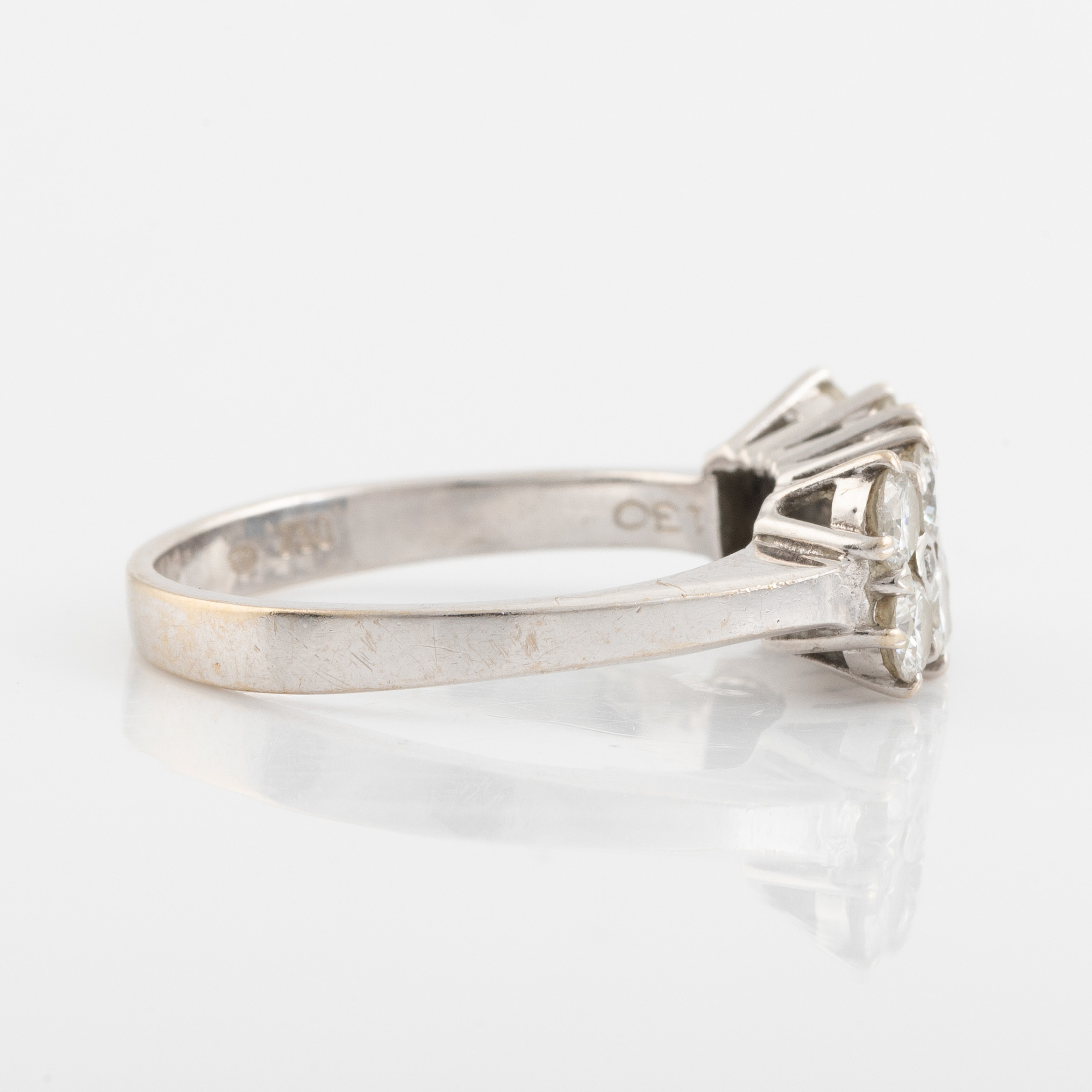 Brilliant cut diamond ring. - Bukowskis