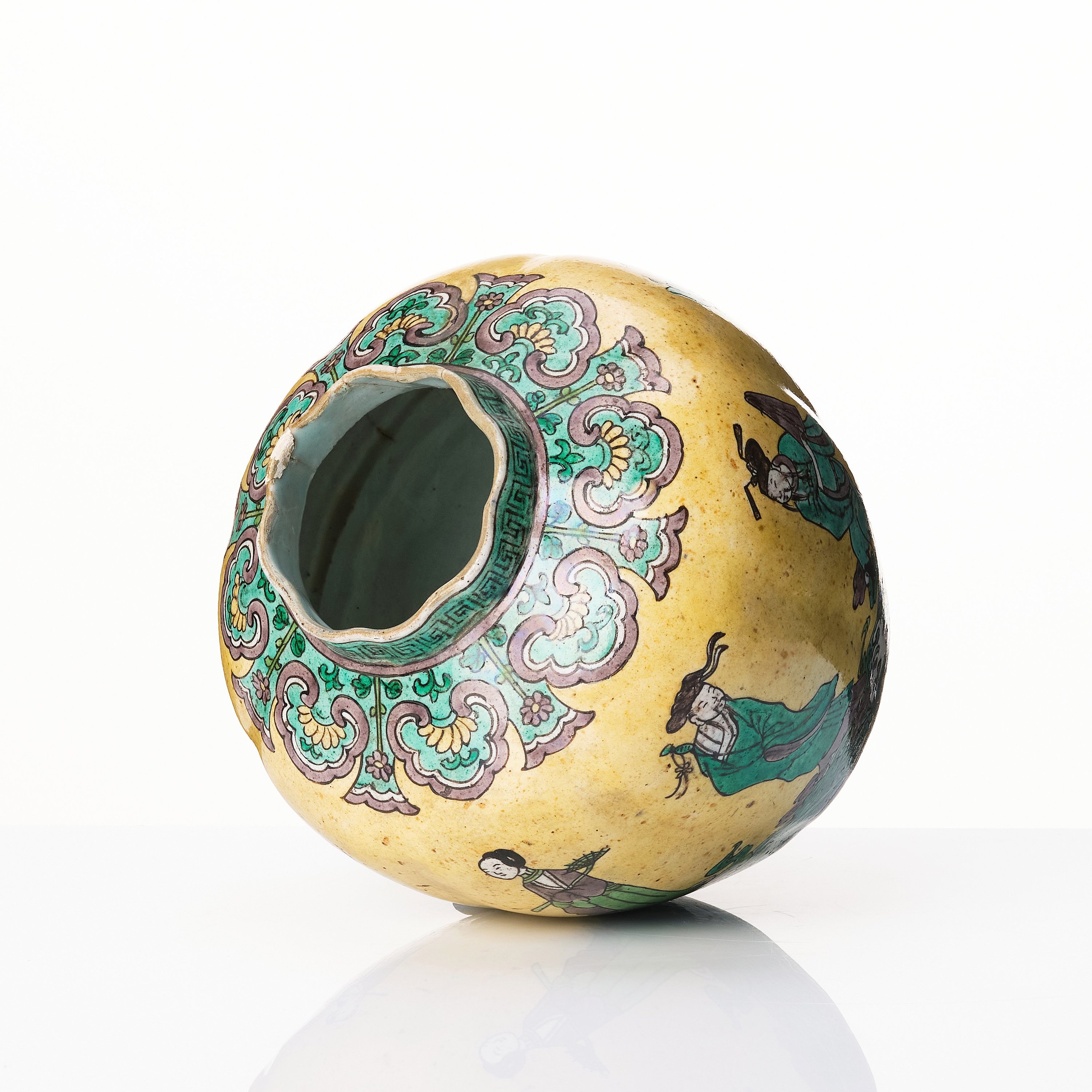 A melon shaped jar decorated with the eight immortals, 17th Century ...