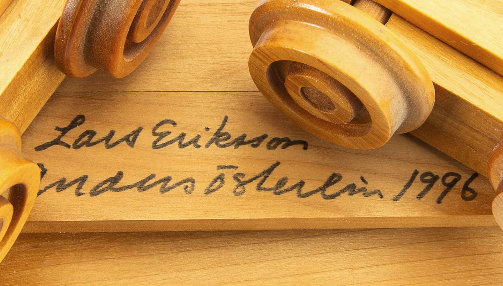 Anders Österlin/Lars Eriksson, skulptur 3 dlr signerad och daterad 1996 ...