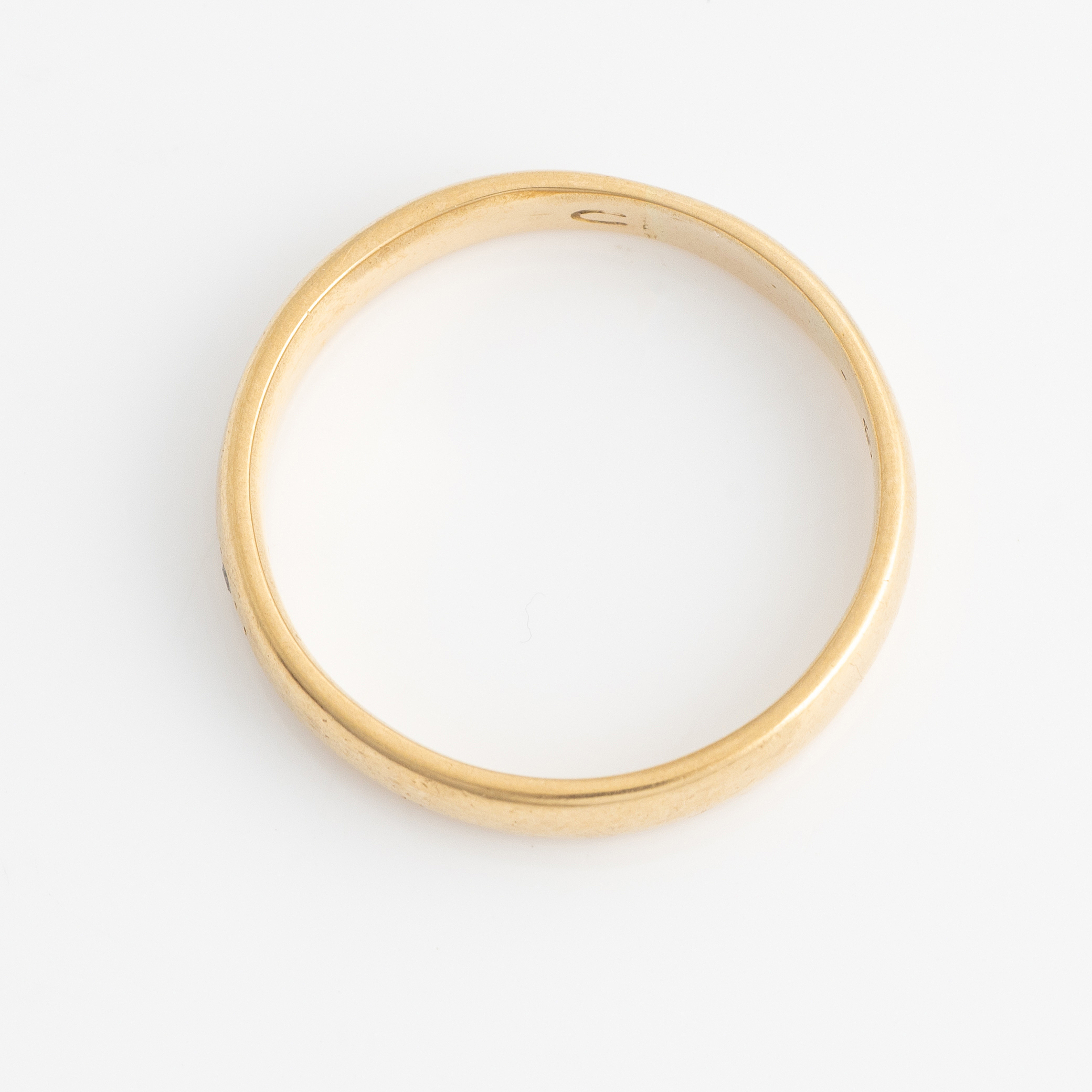 Ole Lynggaard, ring, 18K guld med liten briljantslipad diamant. - Bukowskis