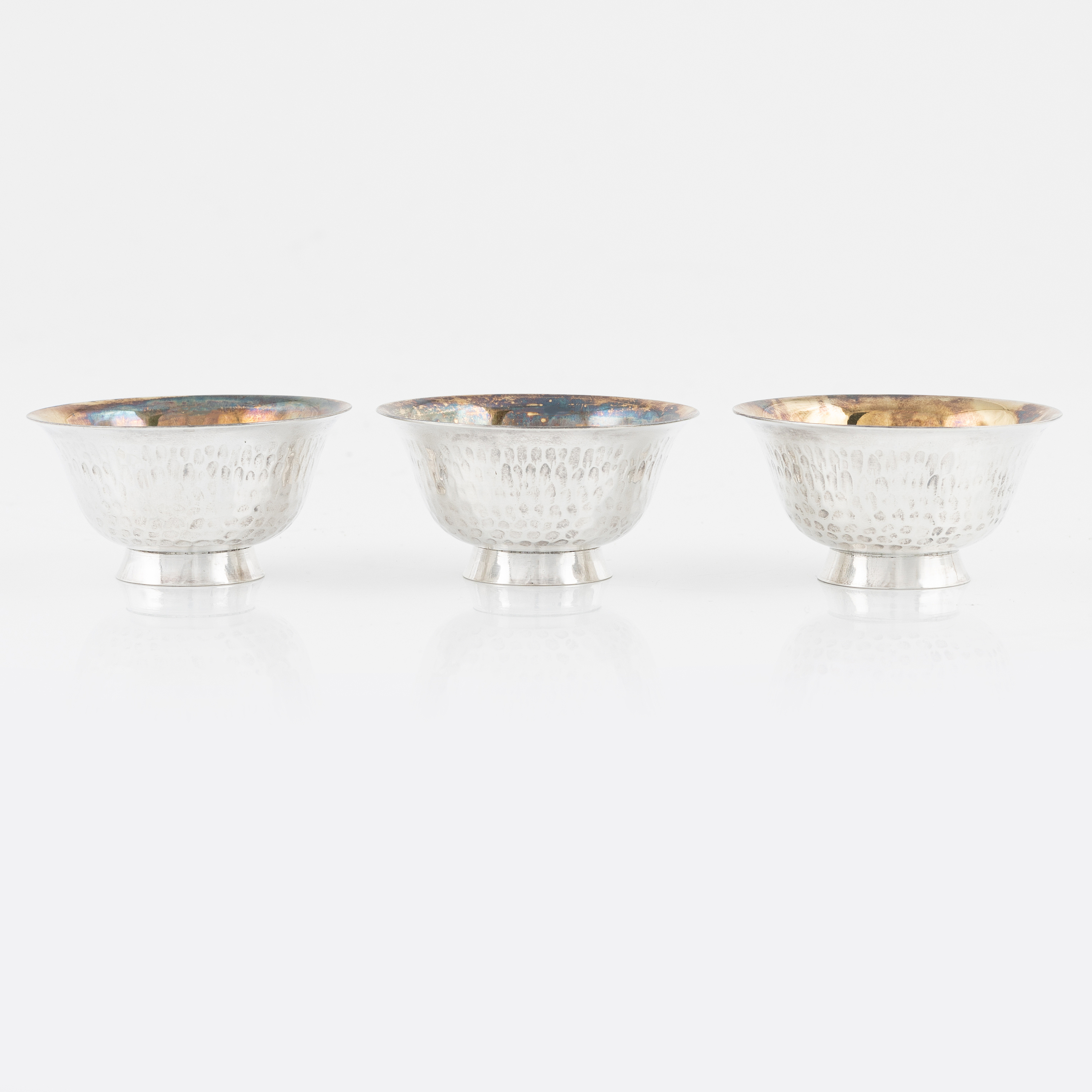 Three Japanse Silver Saké Cups, second half of the 20th century ...