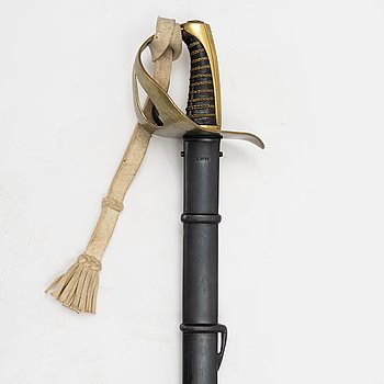 A Swedish cavalry sword 1854 pattern, with scabbard. - Bukowskis