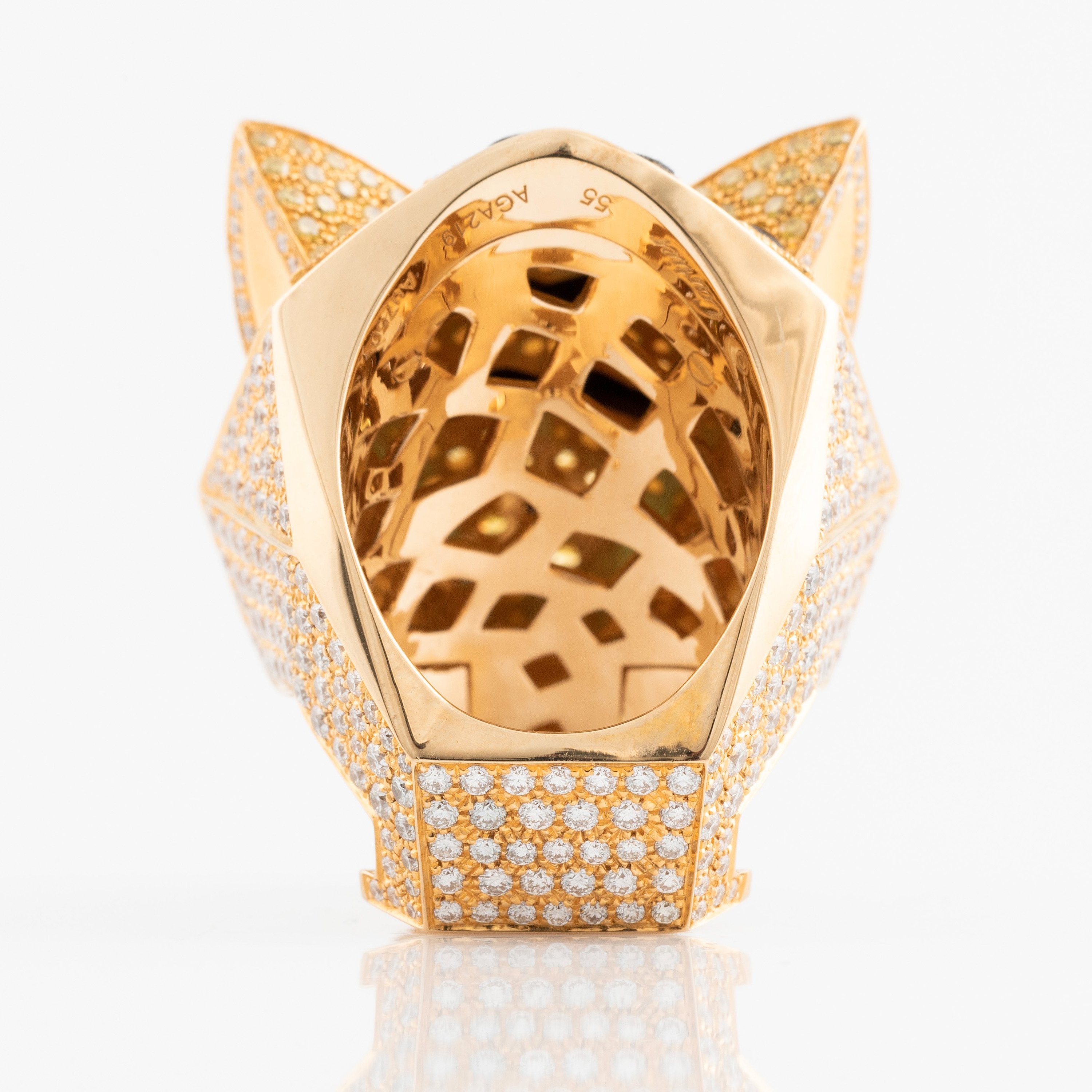 A Cartier Panthère ring. - Bukowskis