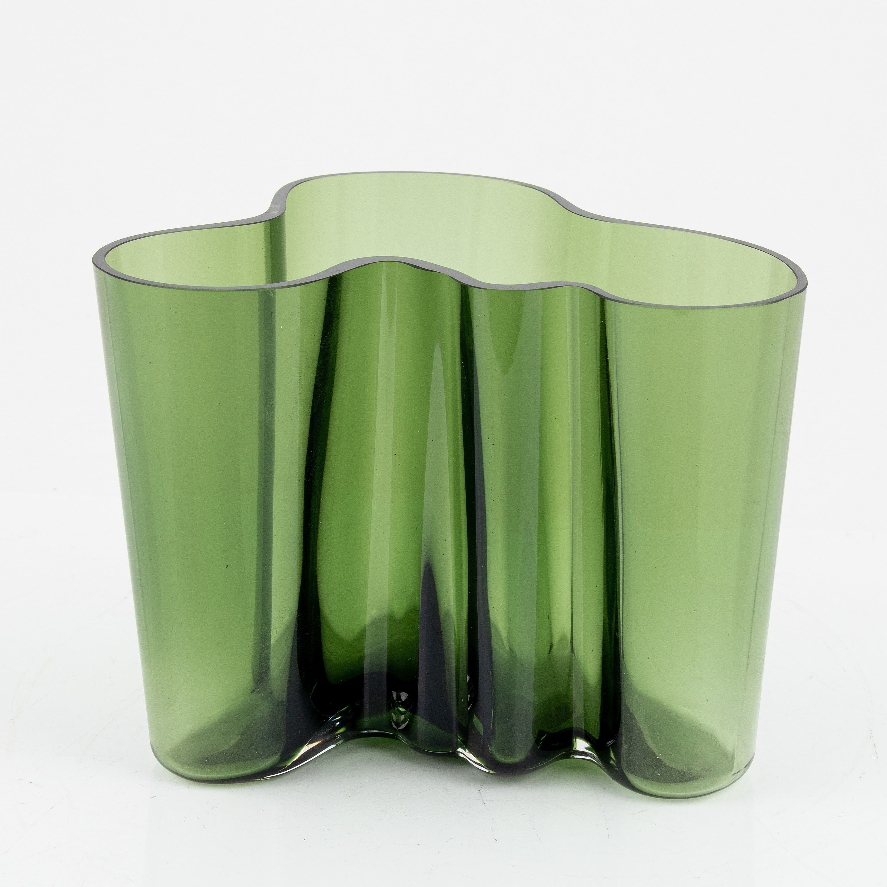 Alvar Aalto, a 'Savoy' 50-year jubilee vase, 3030, signed A. Aalto 1936 ...
