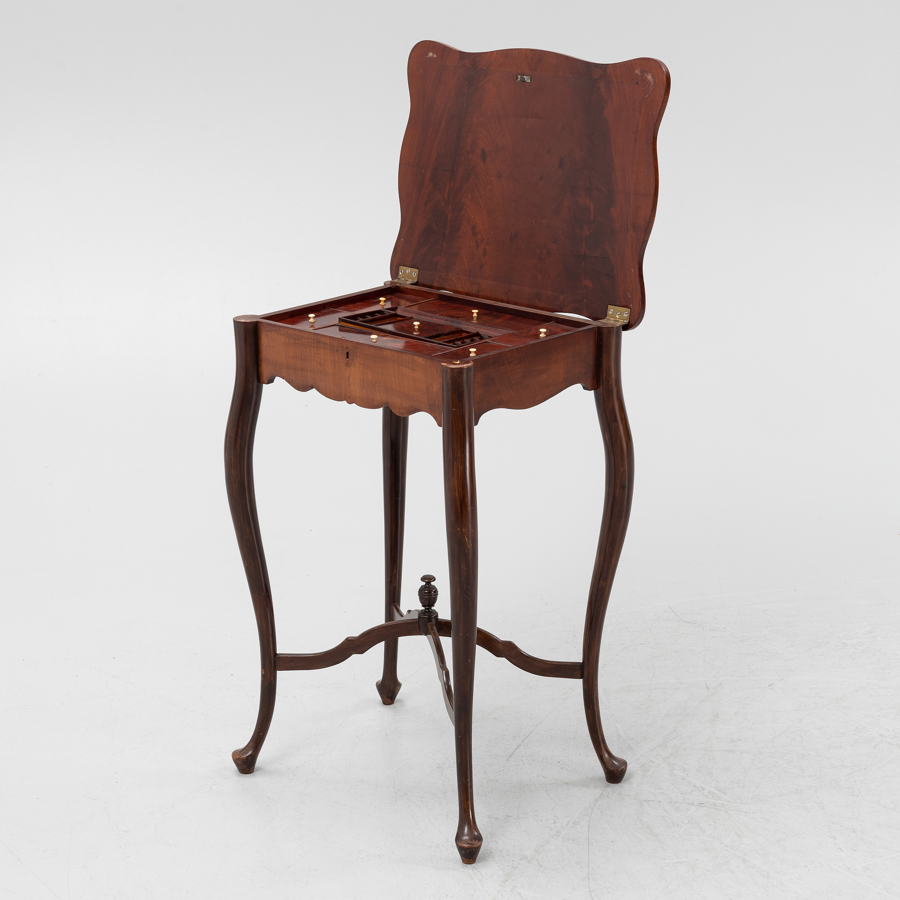 A Rococo style rosewood-veneered and mahogany sewing table, early 20th ...