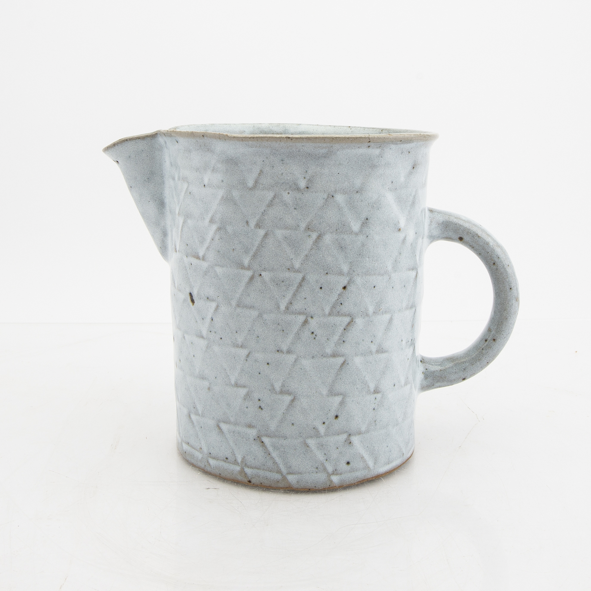 Signe Persson-Melin, a glazed ceramic pitcher, signed by hand. - Bukowskis