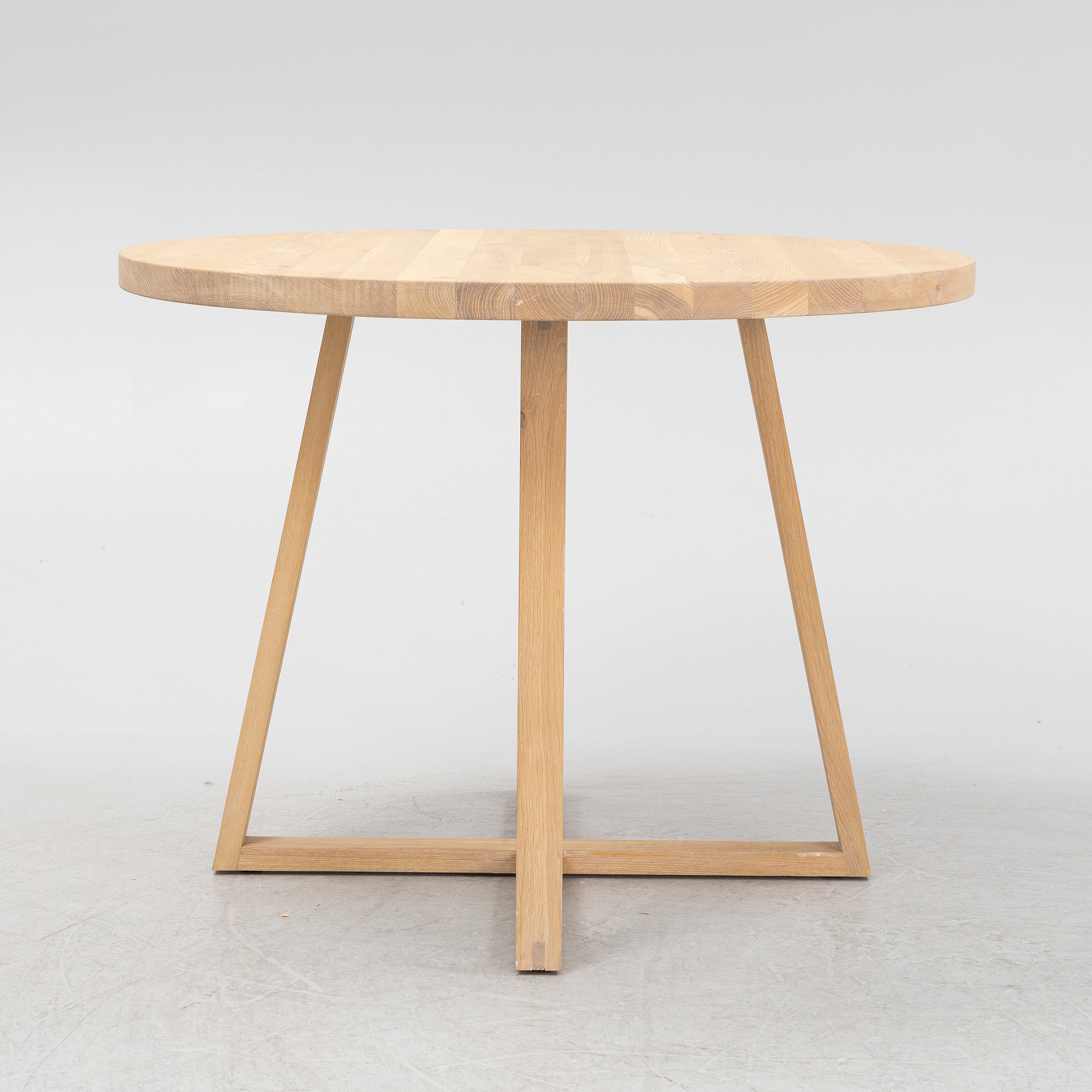 Matbord, "Xanti", Slettvoll, Norge, 2000-tal. - Bukowskis