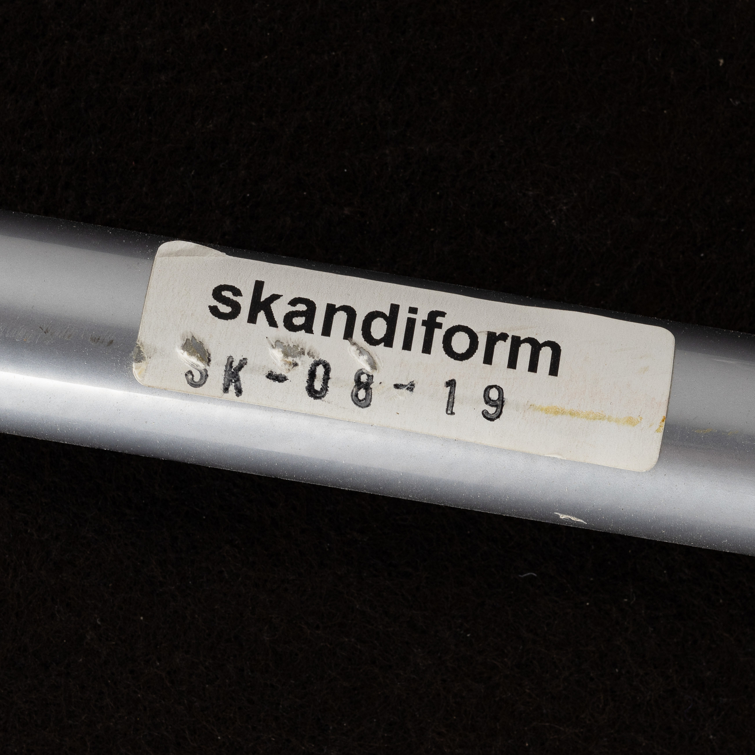 Mårten Claesson, Eero Koivisto & Ola Rune, fåtöljer, ett par "Dropp ...