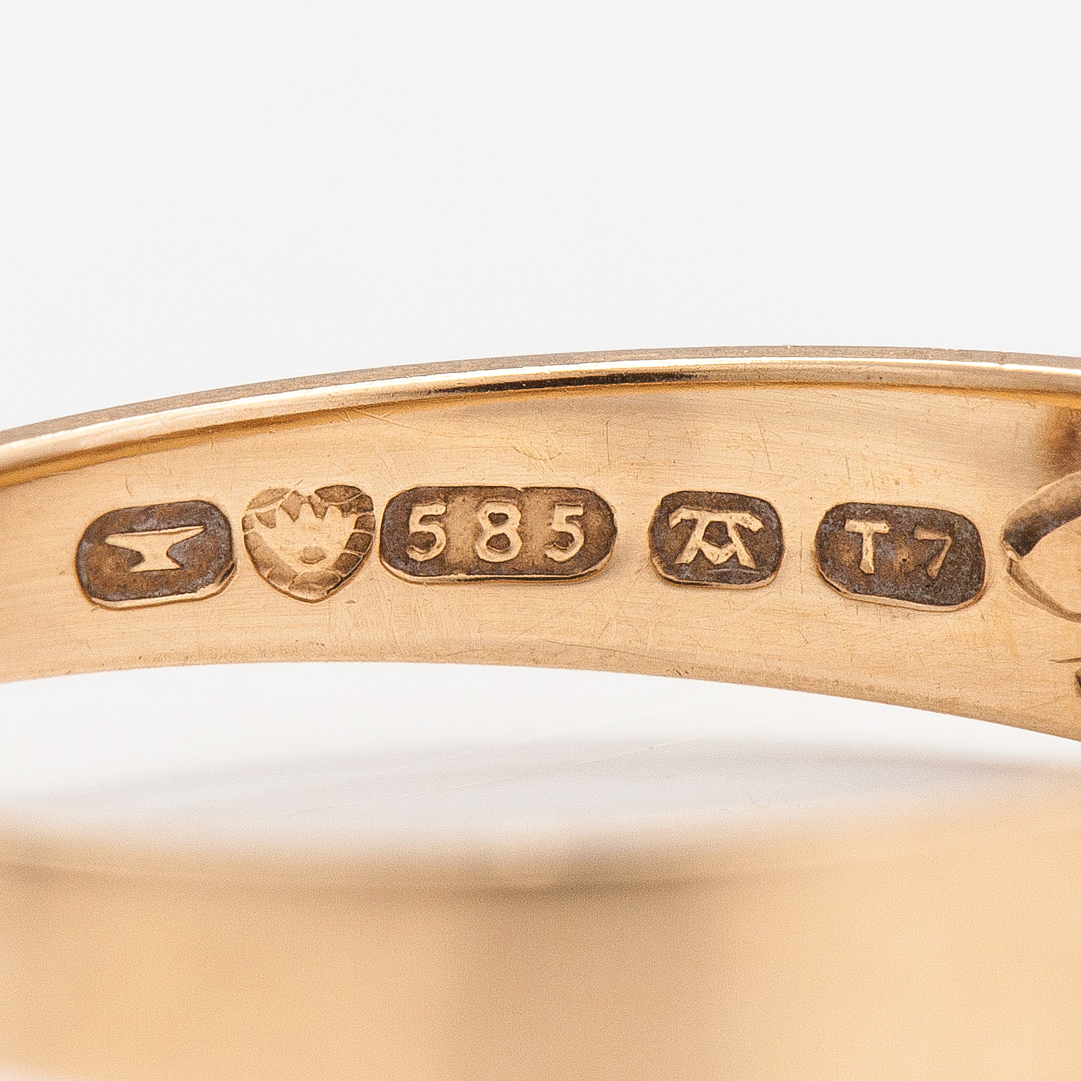 Elis Kauppi, ring, 14K guld och diamanter ca 0.01 ct. Kupittaan kulta ...