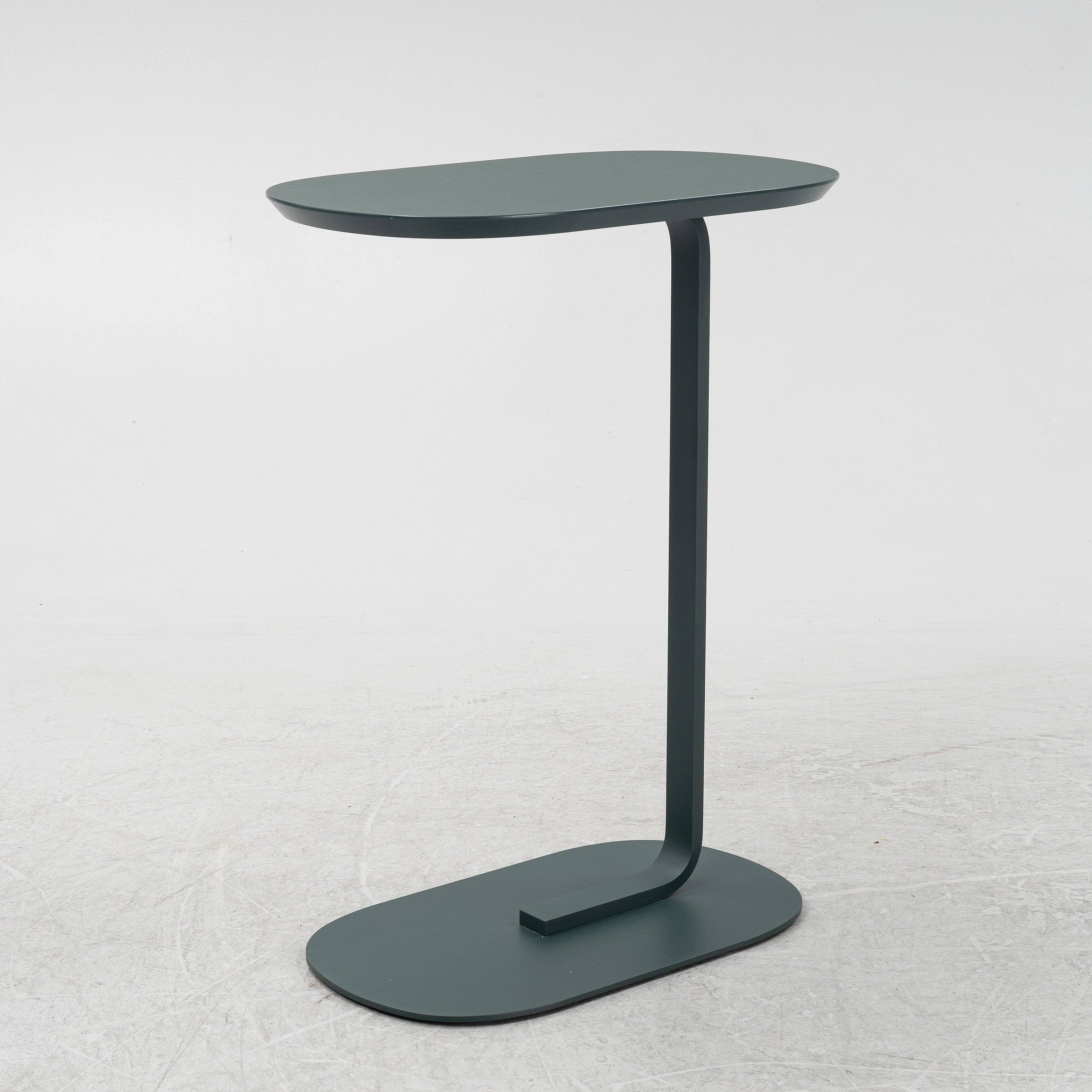A 'Relate' side table, Big-Game for Muuto. - Bukowskis