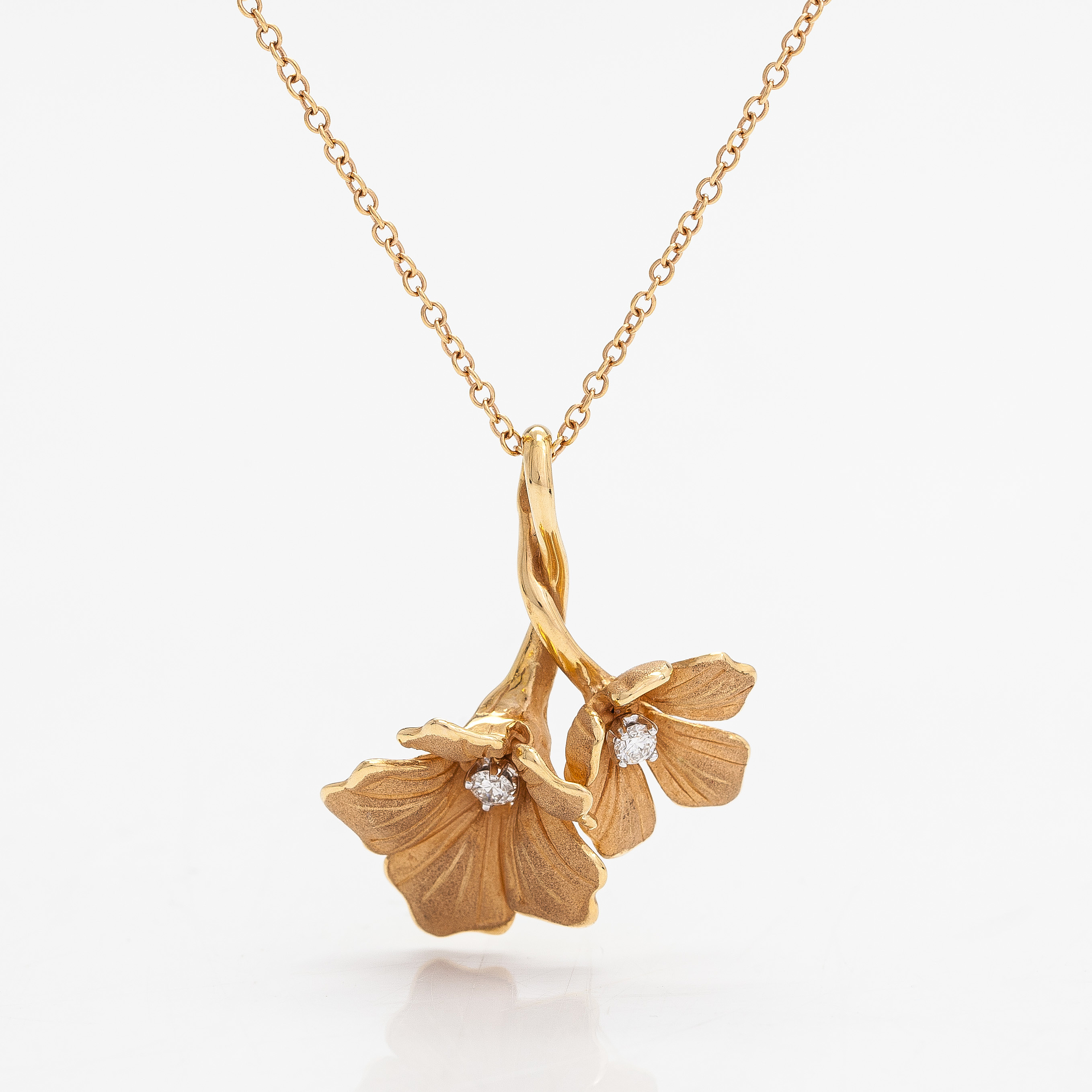 An 18K gold necklace by Anna Maria Cammilli, with brilliant cut ...