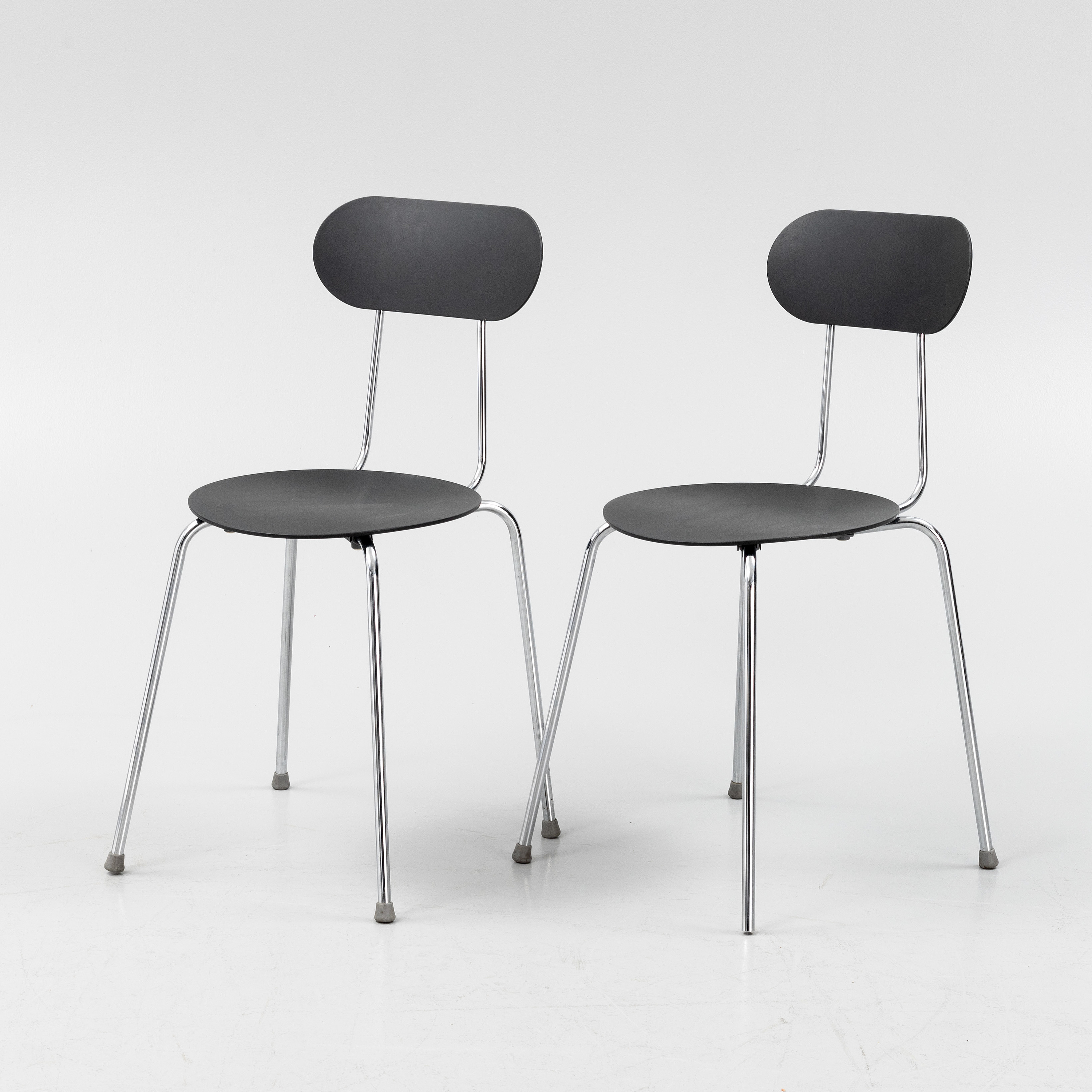 Enzo Mari, a set of twelve 'Mariolina' chairs form Magis, Italy ...