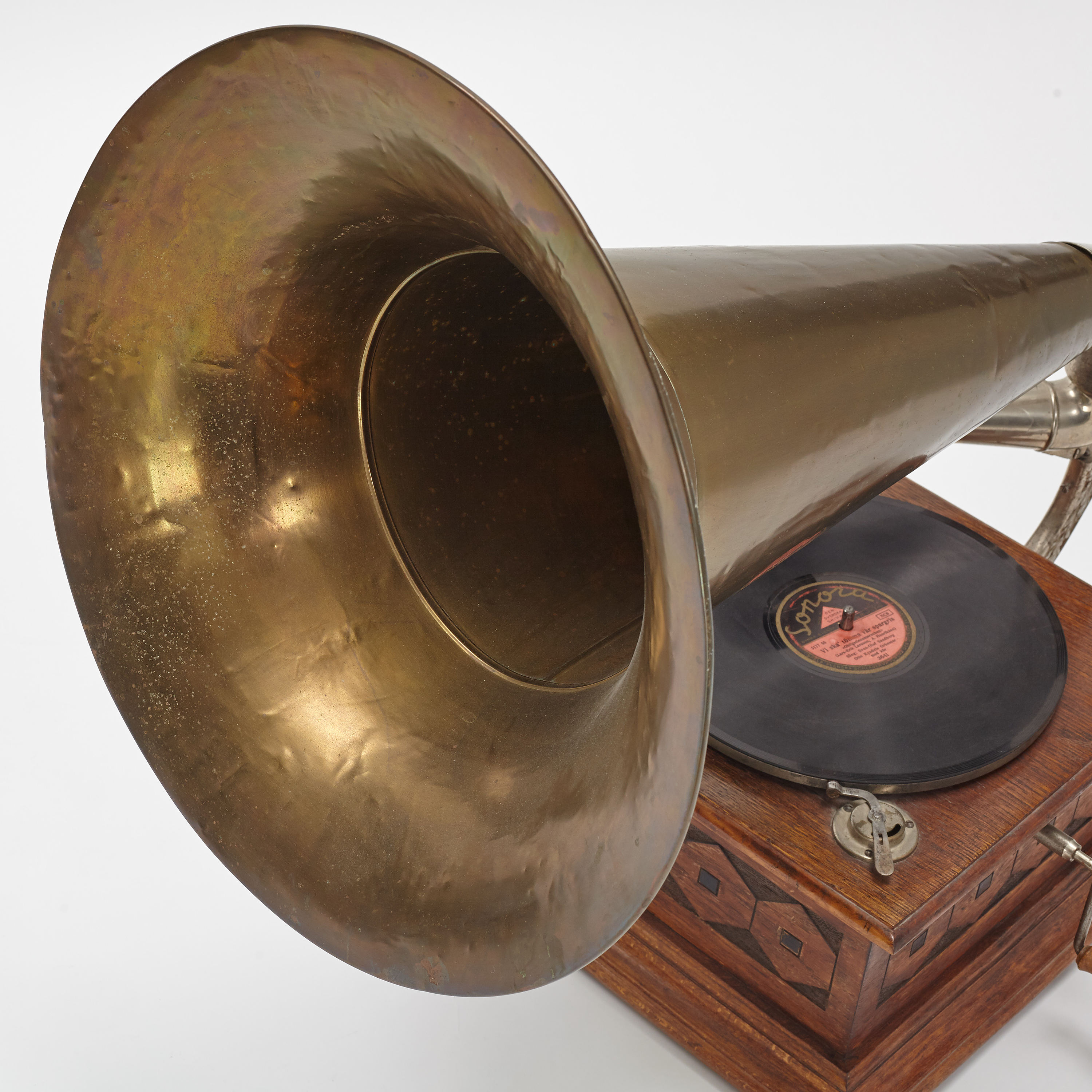 A gramophone, early 20th Century. - Bukowskis