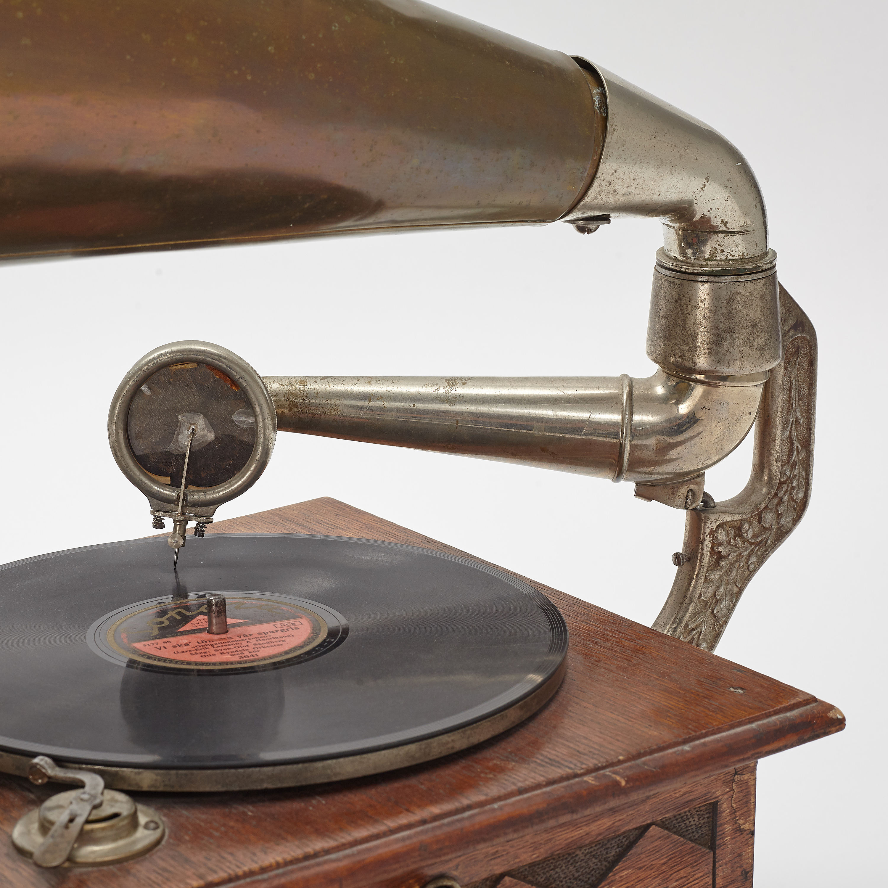 A gramophone, early 20th Century. - Bukowskis