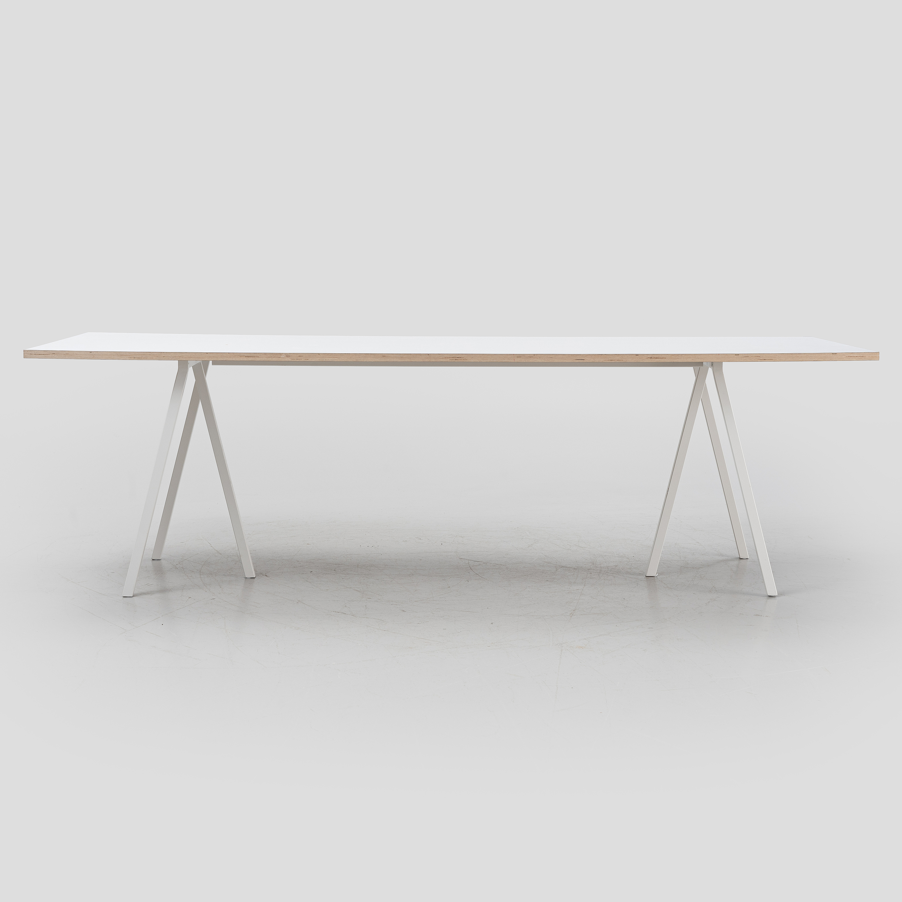 A Leif Jørgensen "Loop Stand" dining table for Hay, Denmark 21st century. - Bukowskis